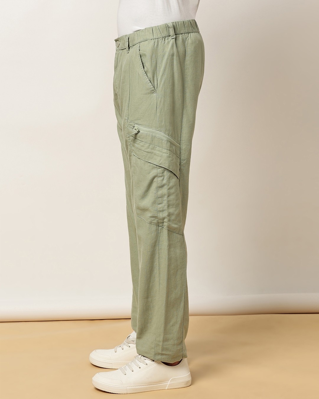 Buy Men's Light Green Cargo Pants Online at Bewakoof