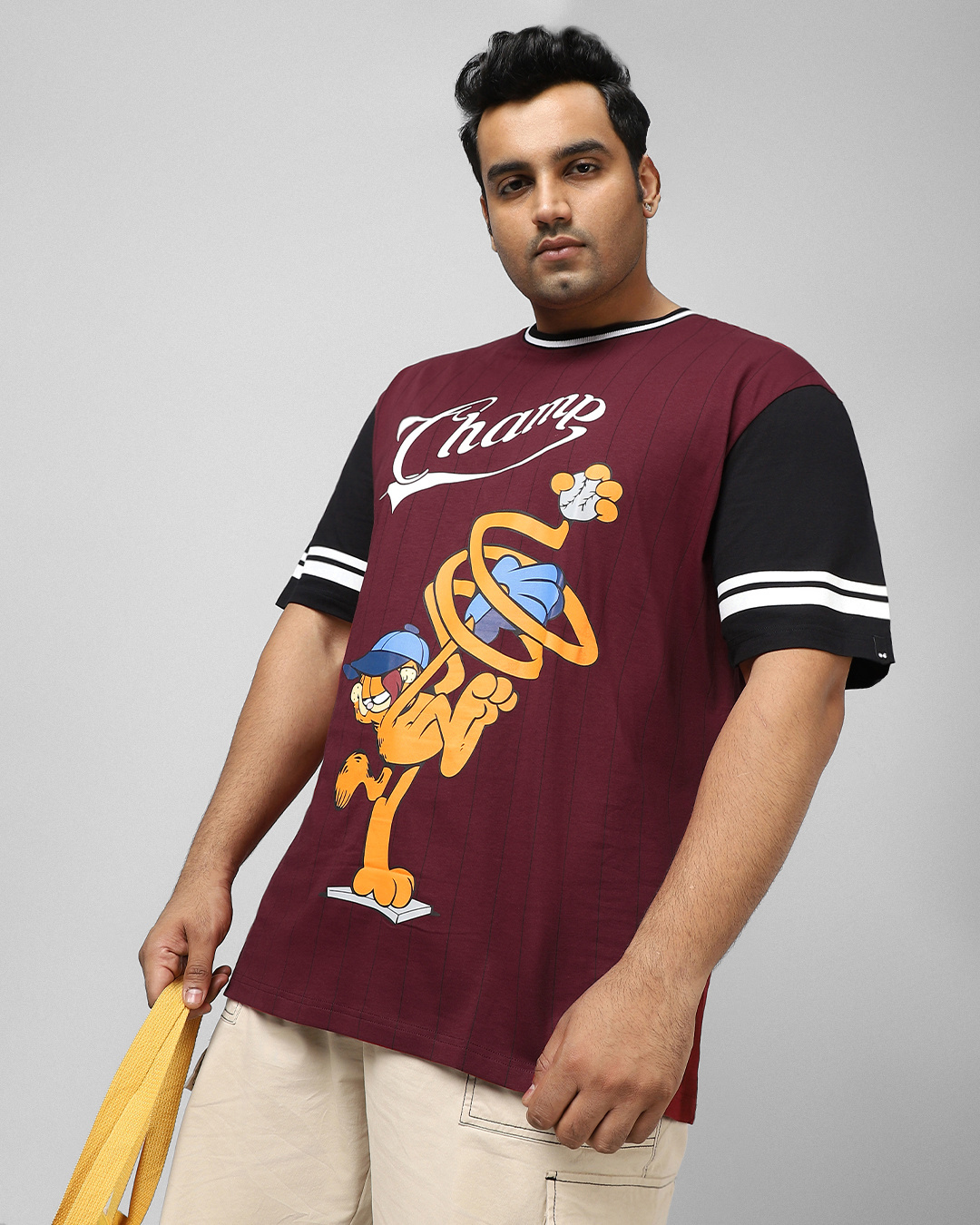 Buy Men's Maroon Garfield Champ Graphic Printed Oversized Plus Size T-shirt Online at Bewakoof