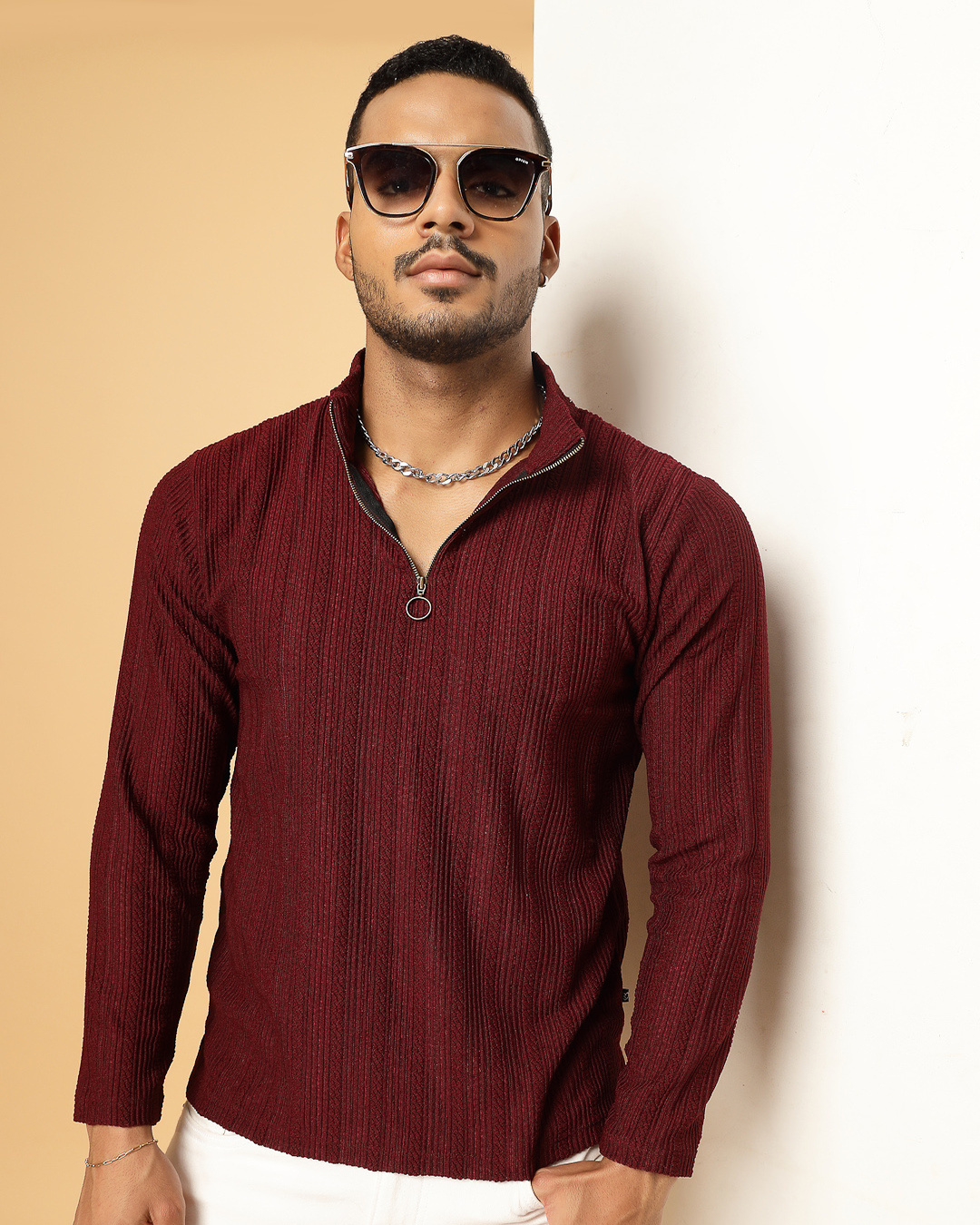 Buy Men's Maroon Textured Slim Fit T-Shirt Online at Bewakoof