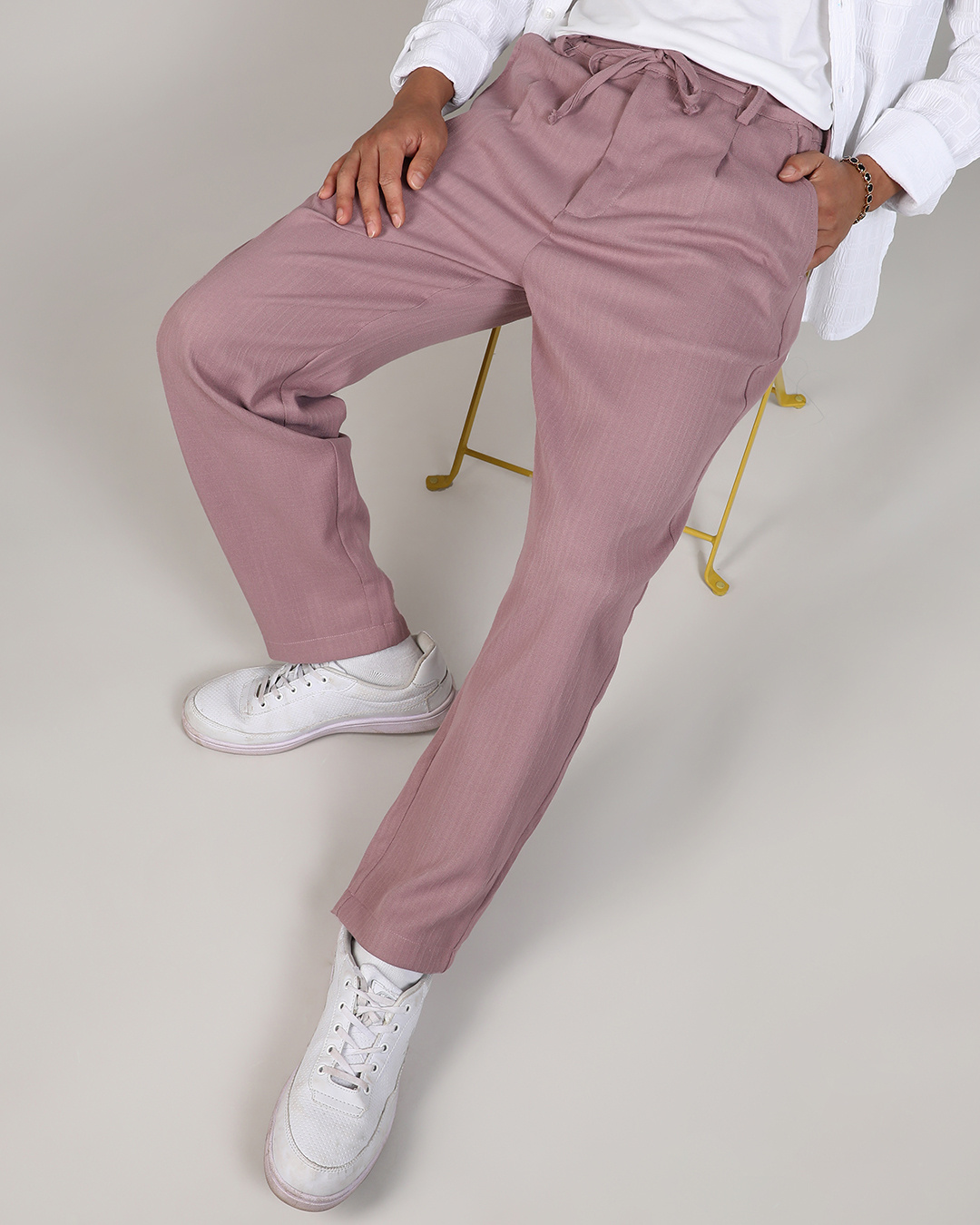 Buy Men's Mauve Pink Loose Comfort Fit Pants Online at Bewakoof
