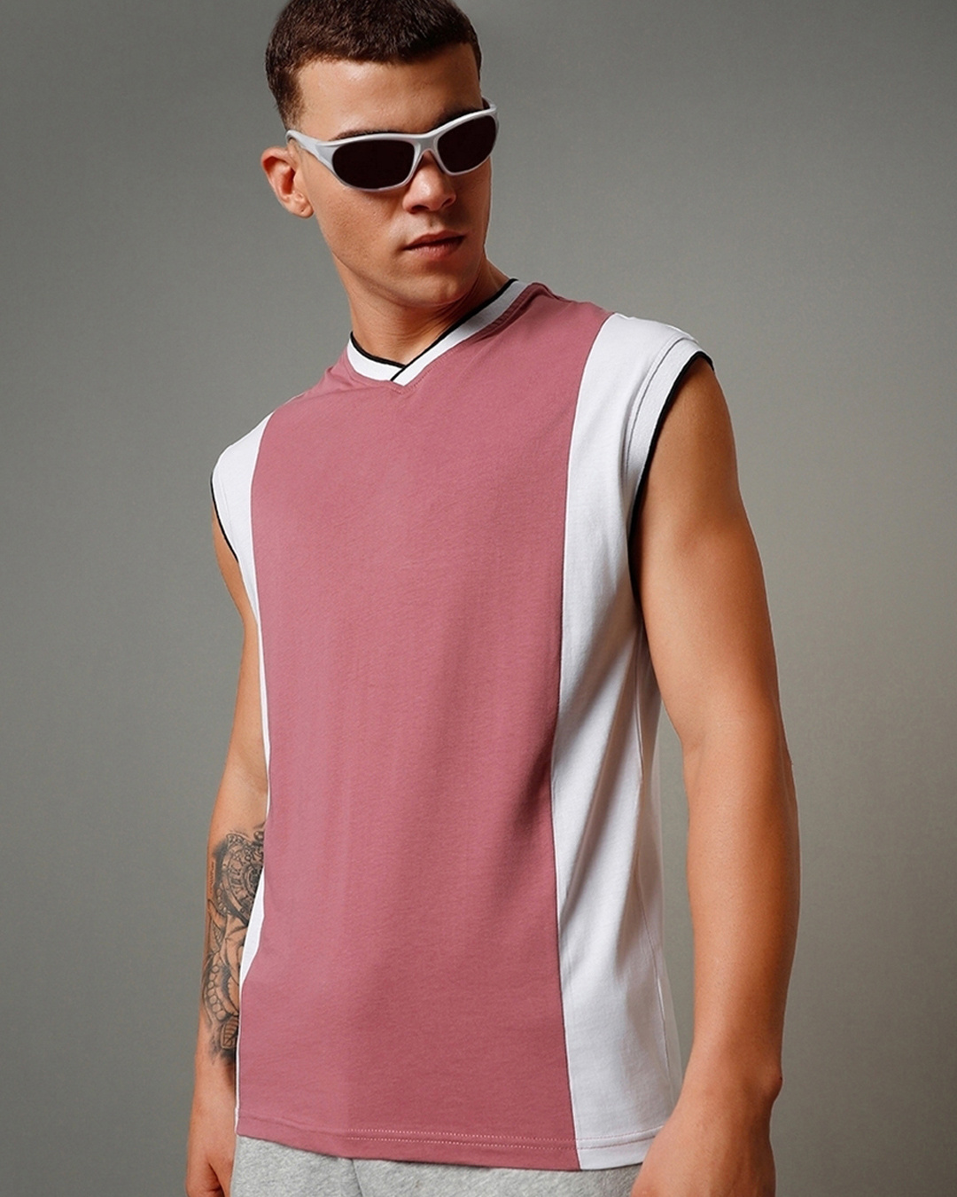 Buy Men's Mellow Mauve Purple Color Block Oversized Vest Online at Bewakoof