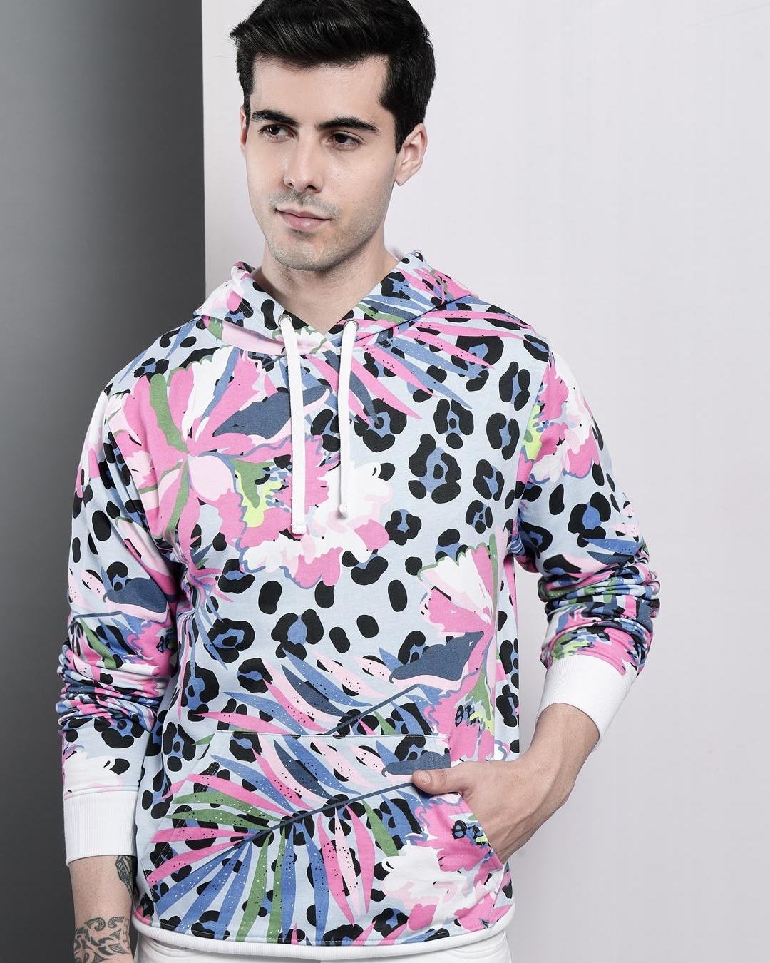 Buy Men's Multicolor Graphic Printed Hooded Sweatshirt Online at Bewakoof