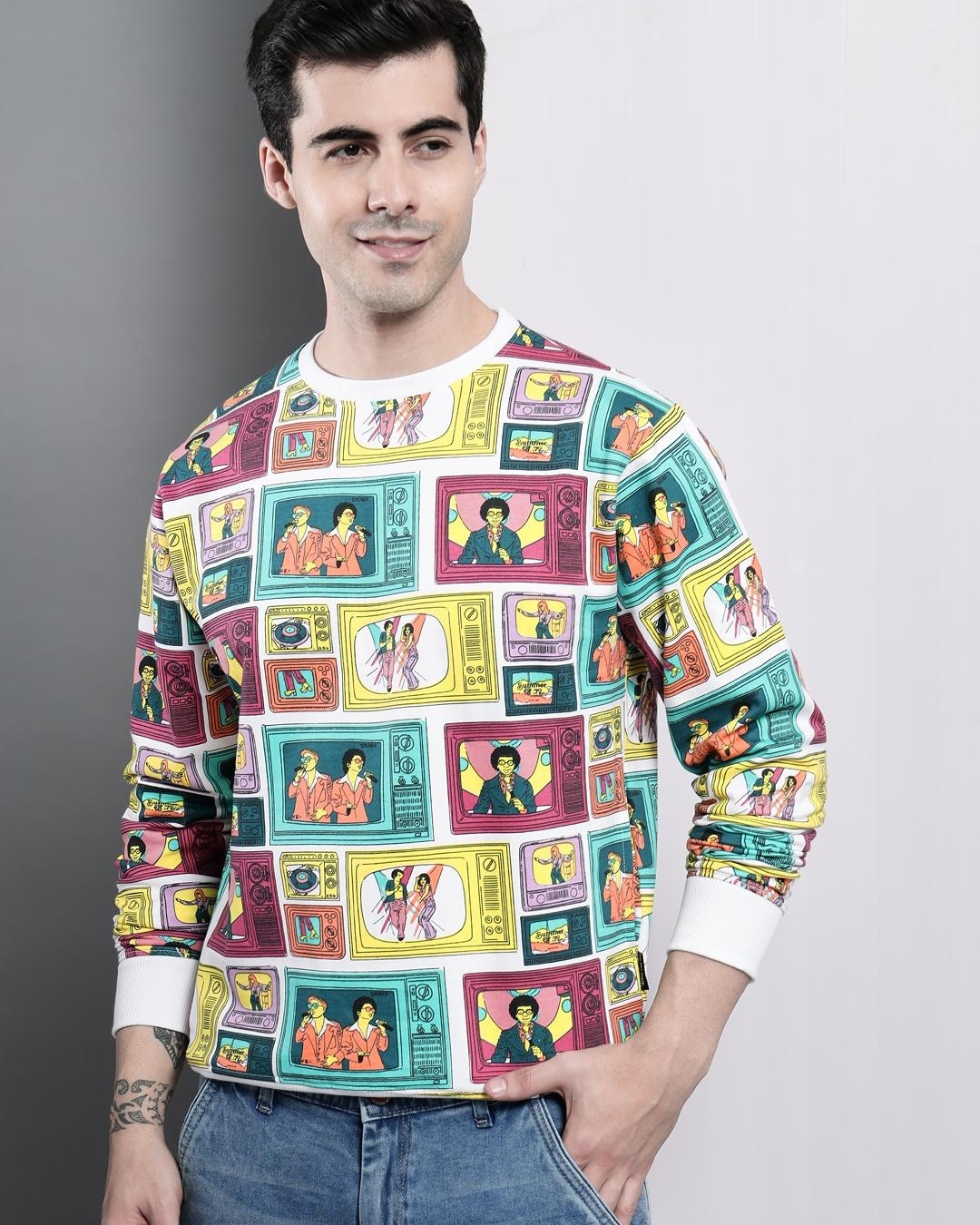 Buy Men's Multicolor Graphic Printed Sweatshirt Online at Bewakoof