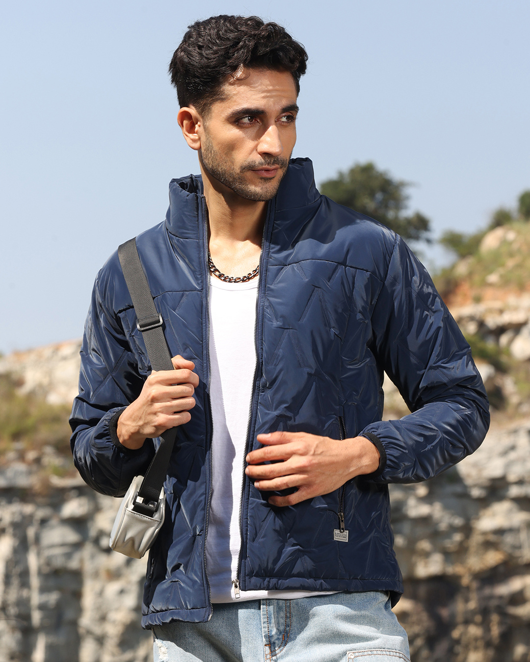 Buy Men's Navy Blue Puffer Jacket Online at Bewakoof