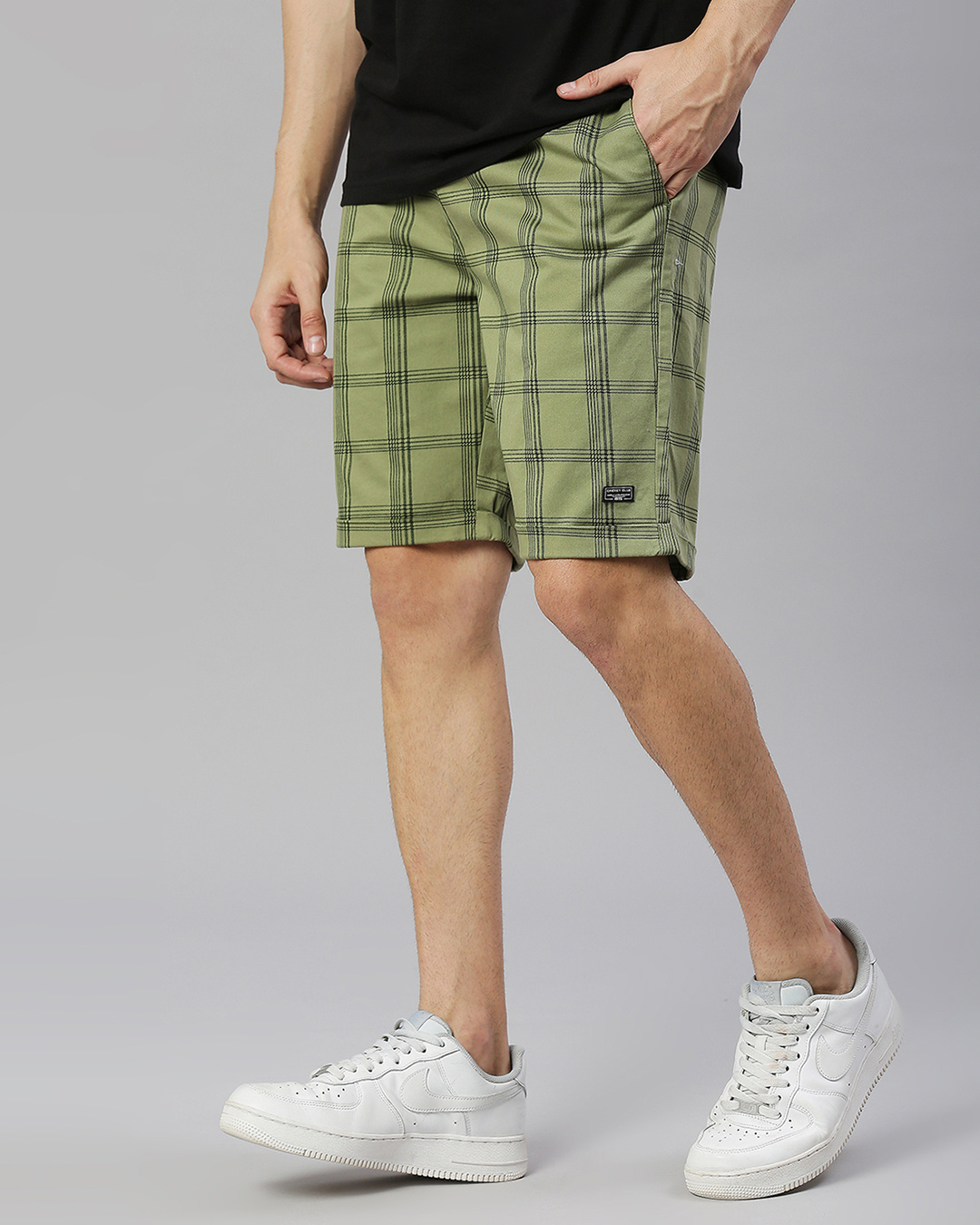 Buy Men's Olive Green Checked Slim Fit Shorts Online at Bewakoof