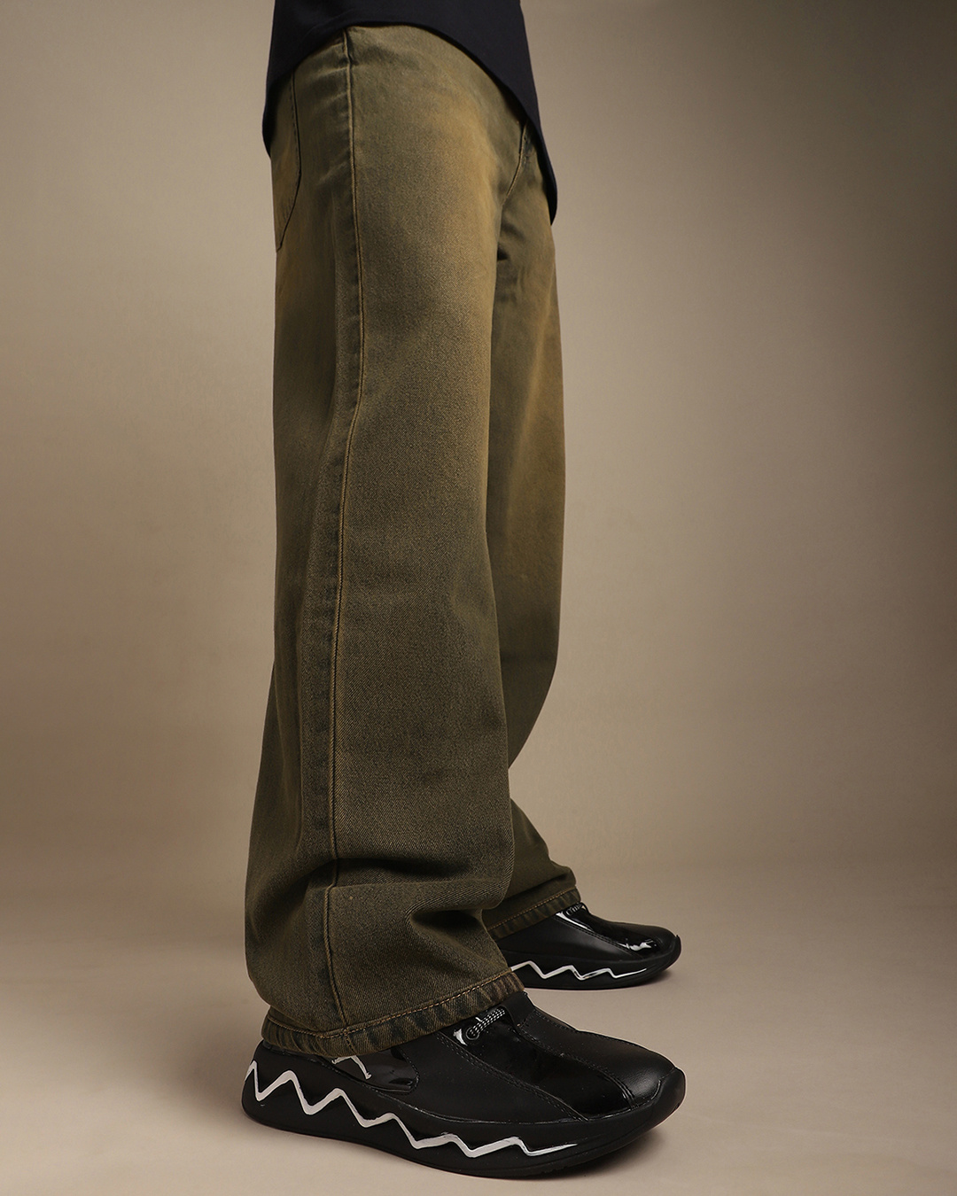 Buy Men's Olive Green Washed Baggy Relaxed Fit Jeans Online at Bewakoof