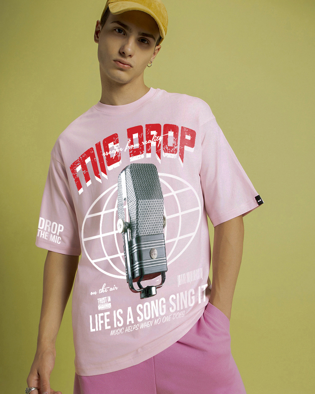 Buy Men's Pink Mic drop Graphic Printed Oversized T-shirt Online at Bewakoof