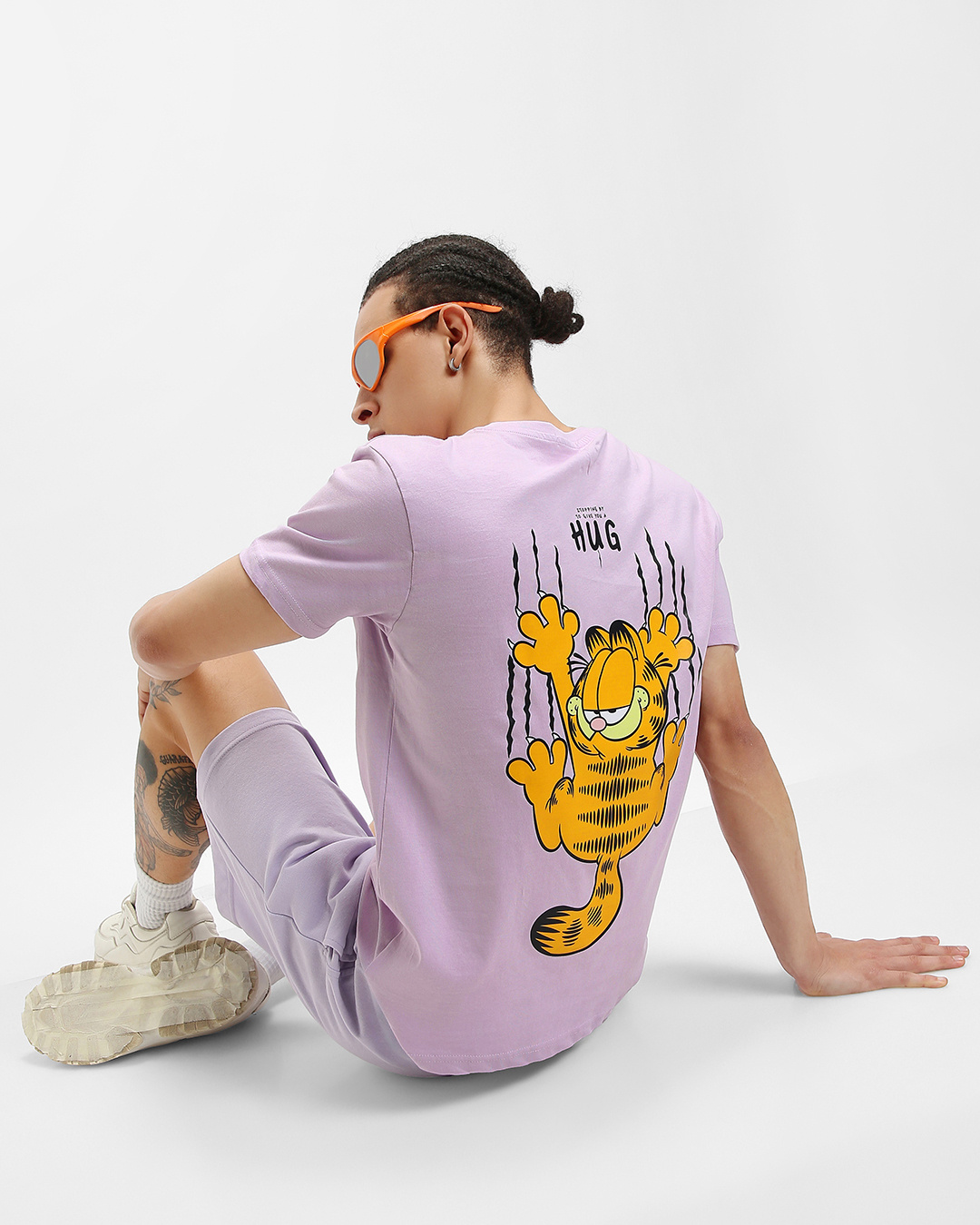 Buy Men's Purple Hug It Out Graphic Printed T-shirt Online at Bewakoof