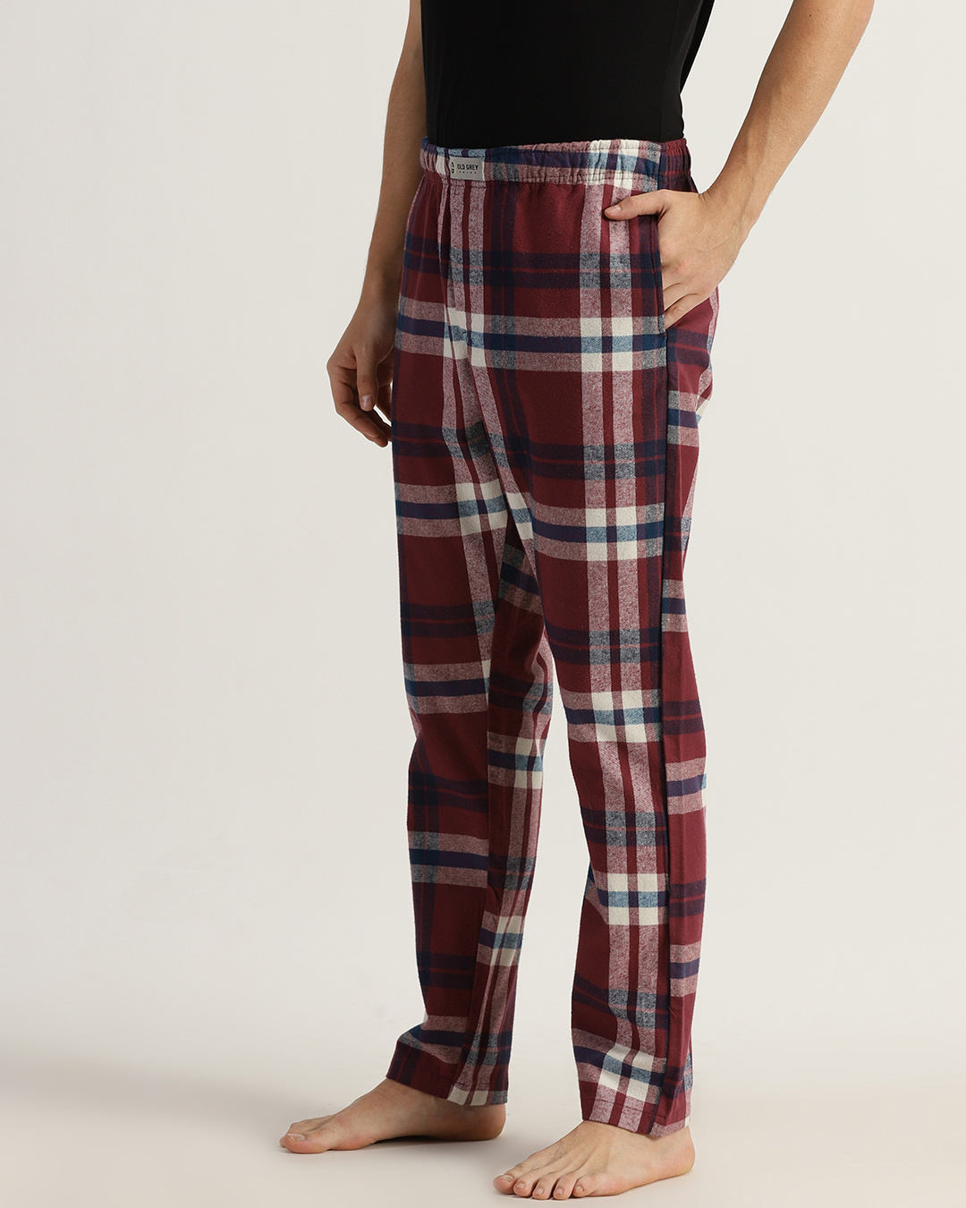 Buy Men's Red & White Checked Pyjamas Online in India at Bewakoof