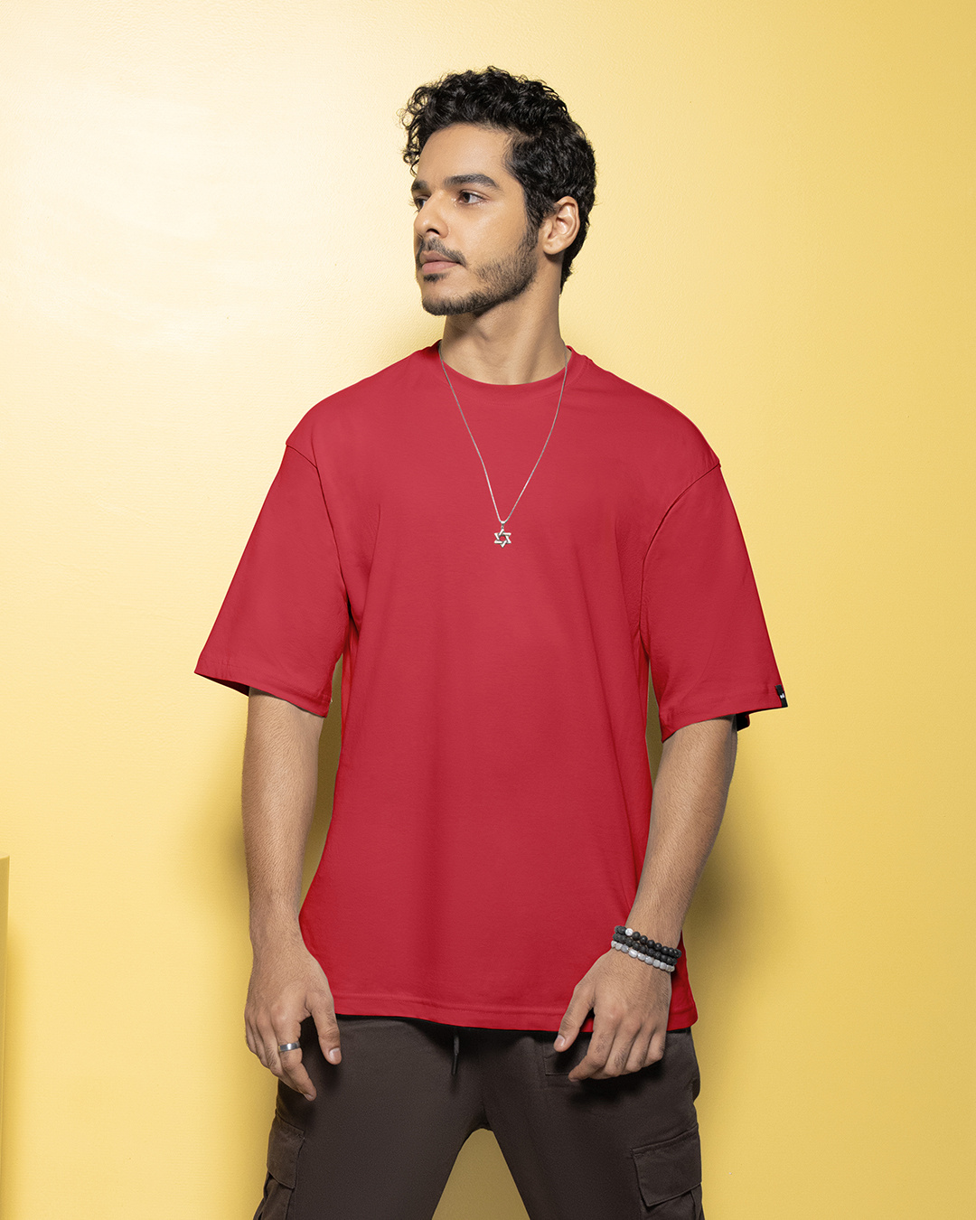 Buy Men's Red Oversized T-shirt Online at Bewakoof