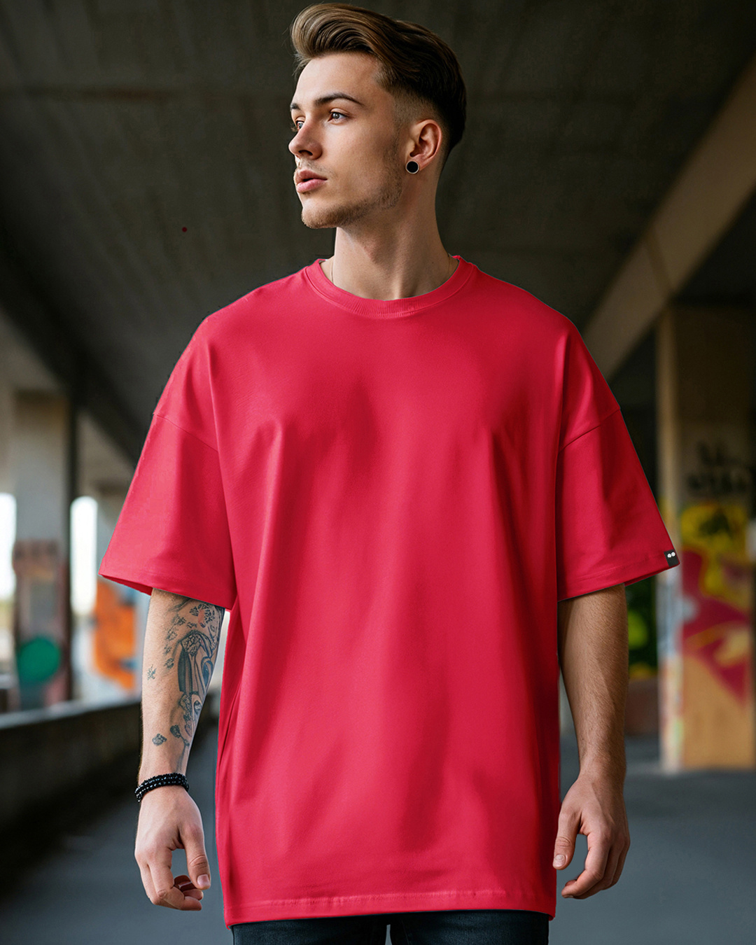 Buy Men's Red Oversized T-shirt Online at Bewakoof