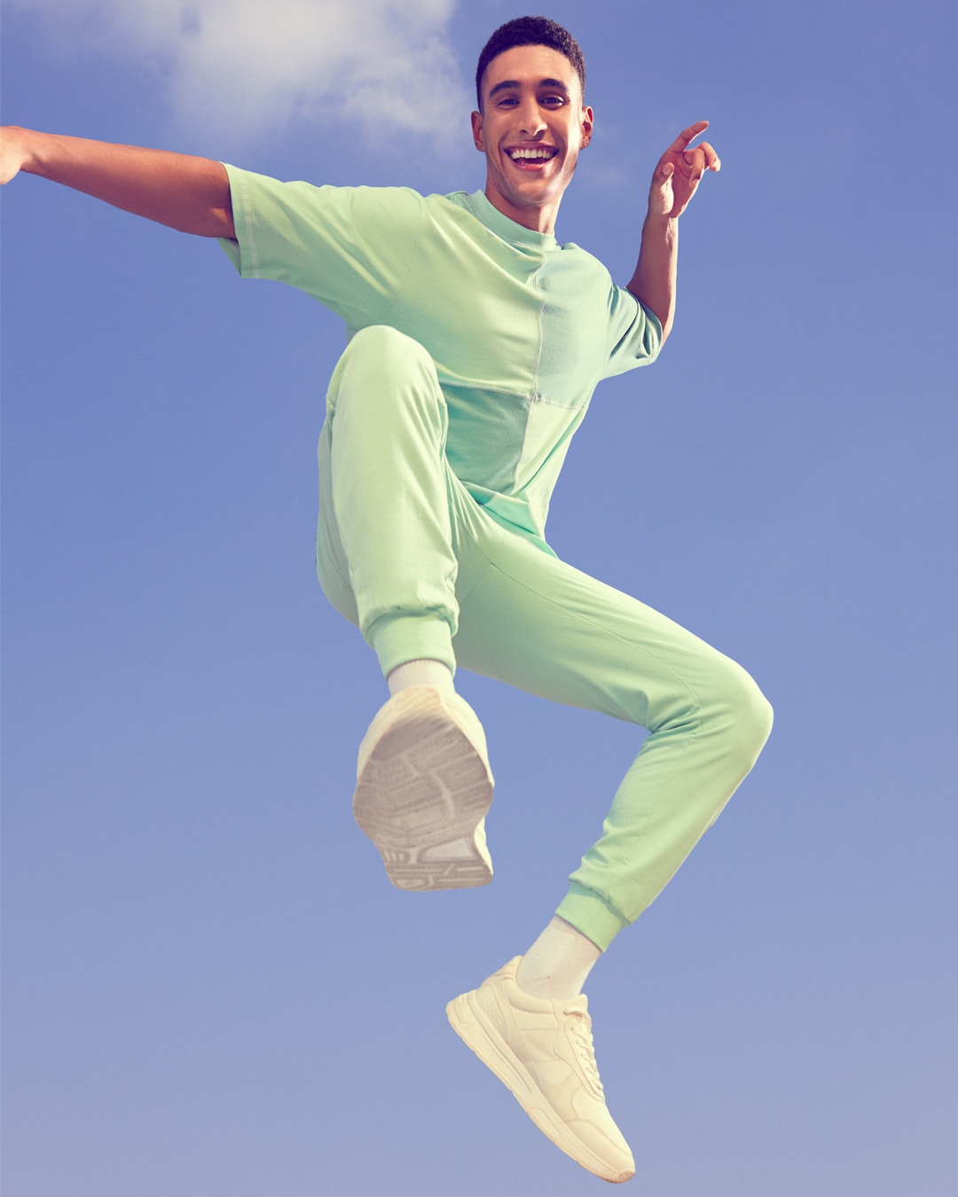 Buy Men's Sun Kissed Green Joggers Online at Bewakoof