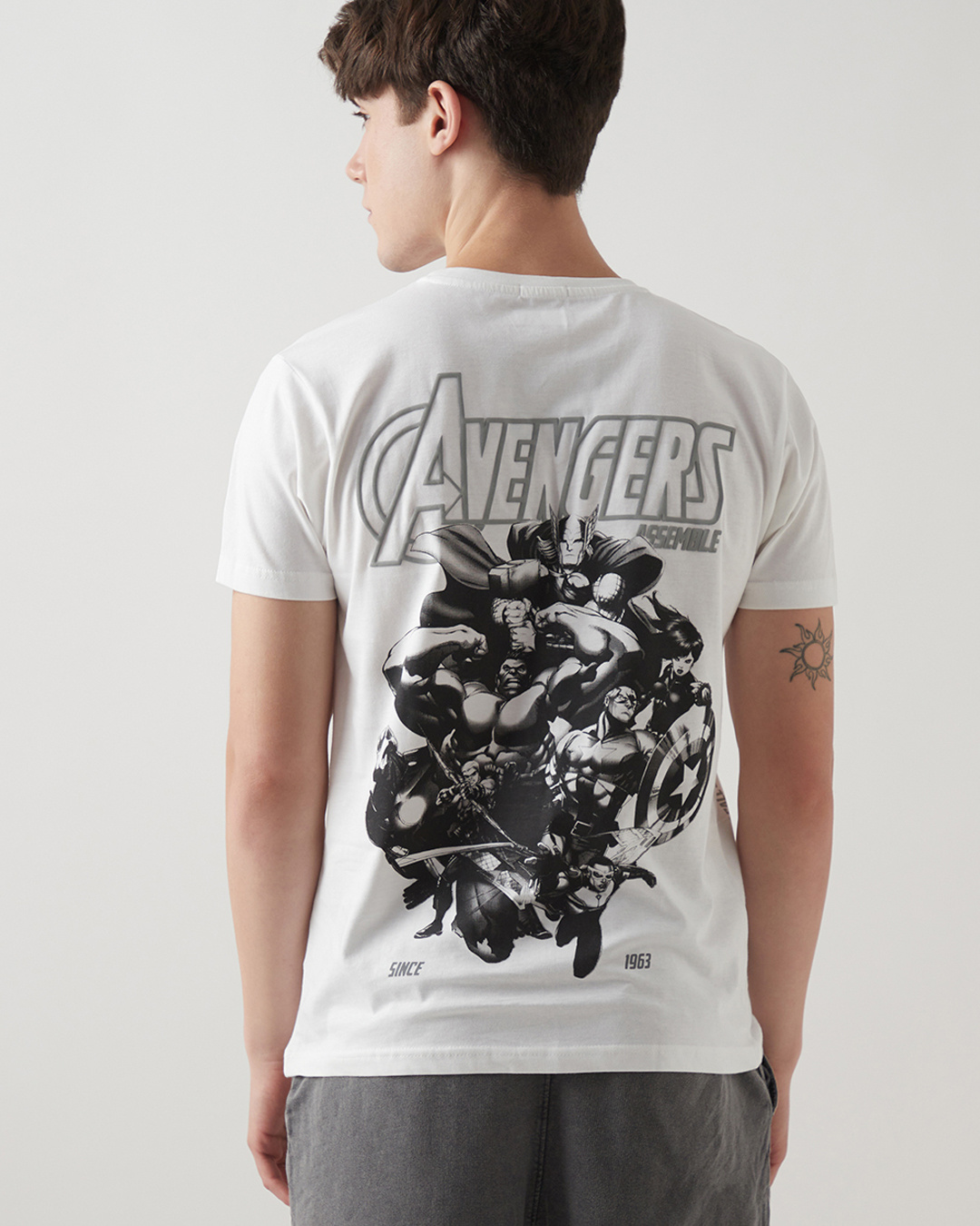 Buy Men's White Avengers Graphic Printed T-shirt Online at Bewakoof