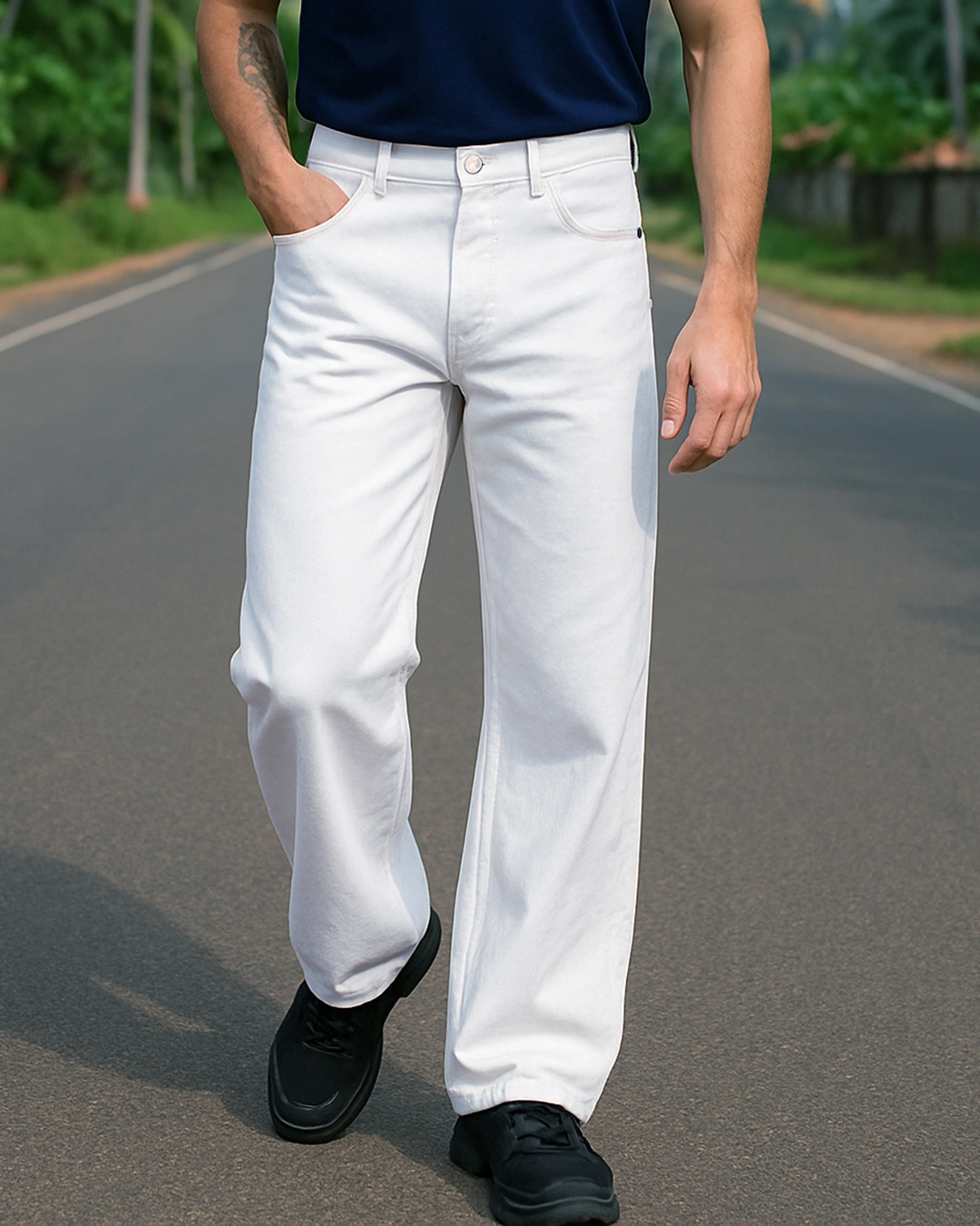 Buy Men's White Super Baggy Fit Mid-Rise Jeans Online at Bewakoof