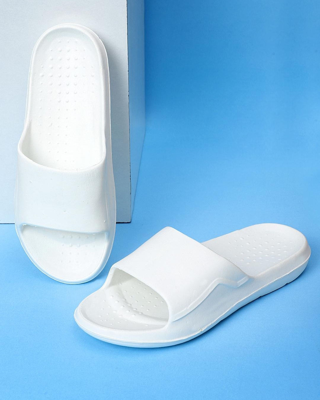 Buy Men's White Sliders Online in India at Bewakoof