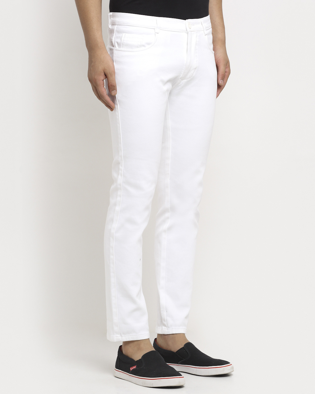 Buy Men's White Slim Fit Jeans Online at Bewakoof