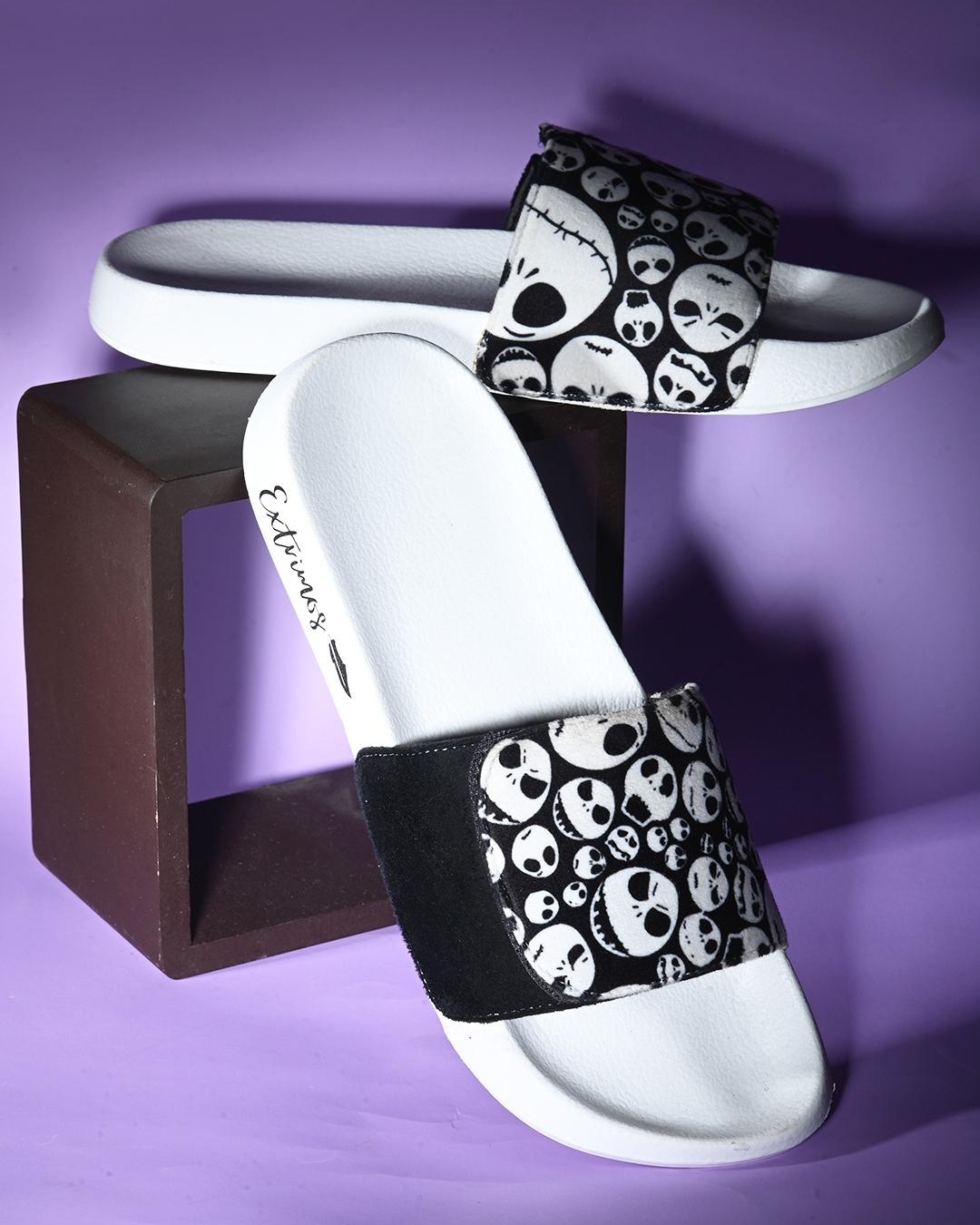 Buy Men's White Smiley Printed Adjustable Strap Sliders Online in India ...