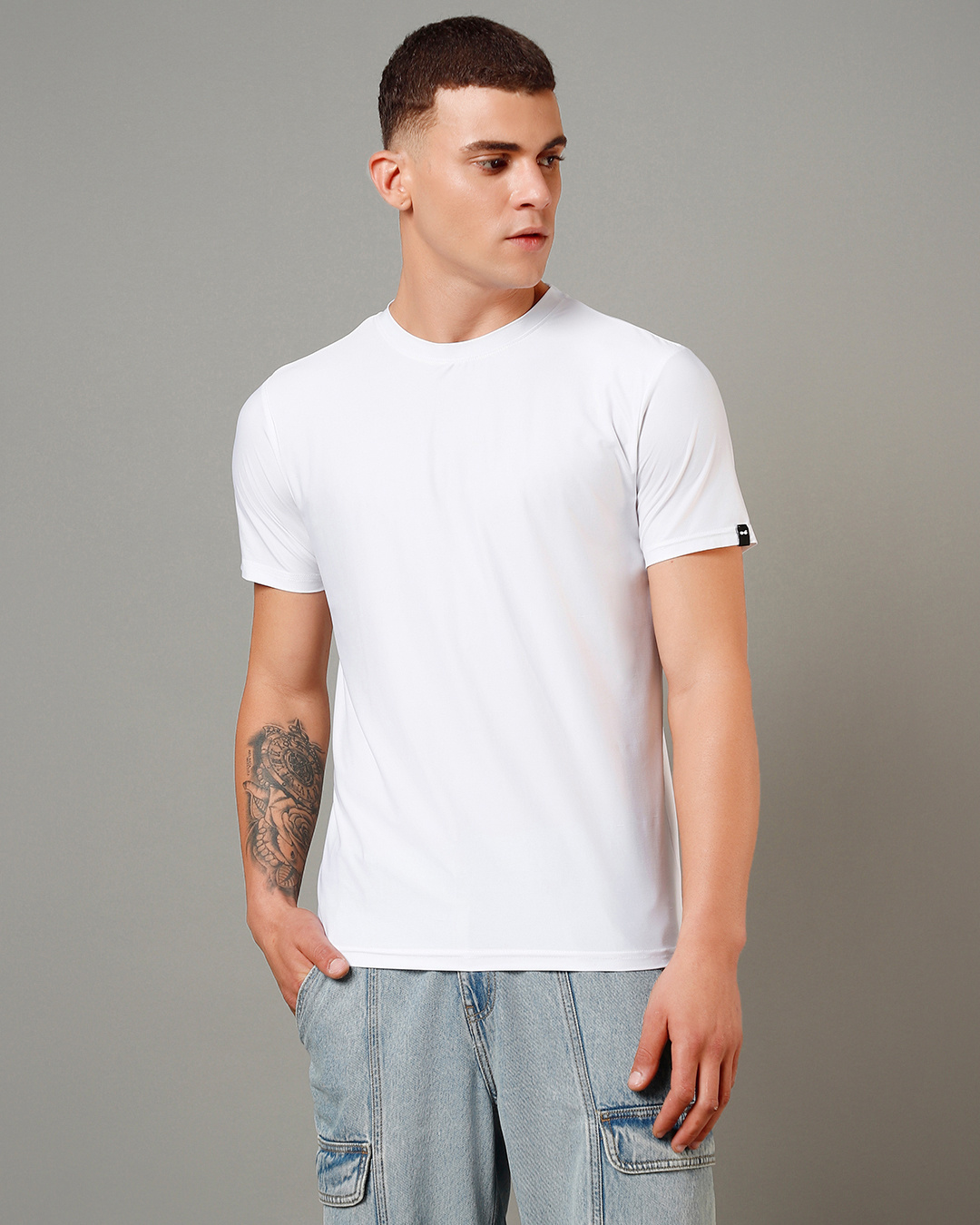 Buy Men's White T-shirt for Men Online at Bewakoof