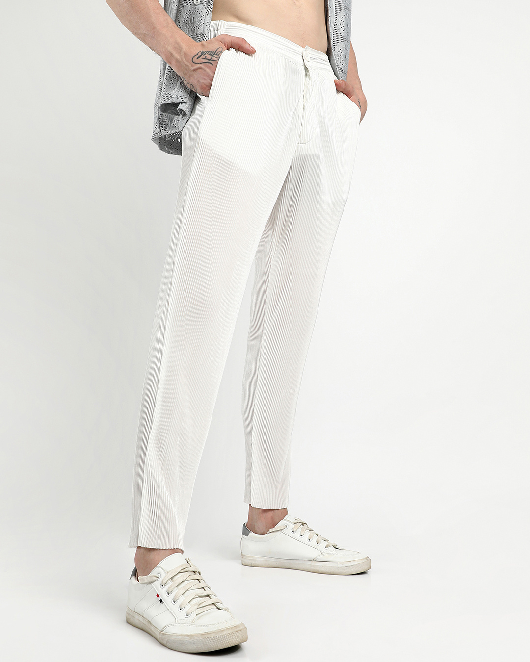 Buy Men's White Textured Pants Online at Bewakoof