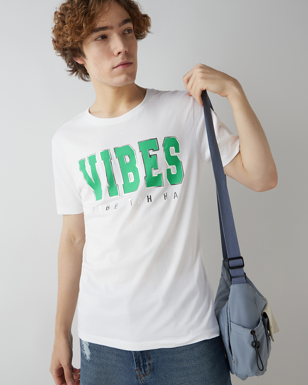 Buy Men's White Vibes Typography T-shirt Online at Bewakoof
