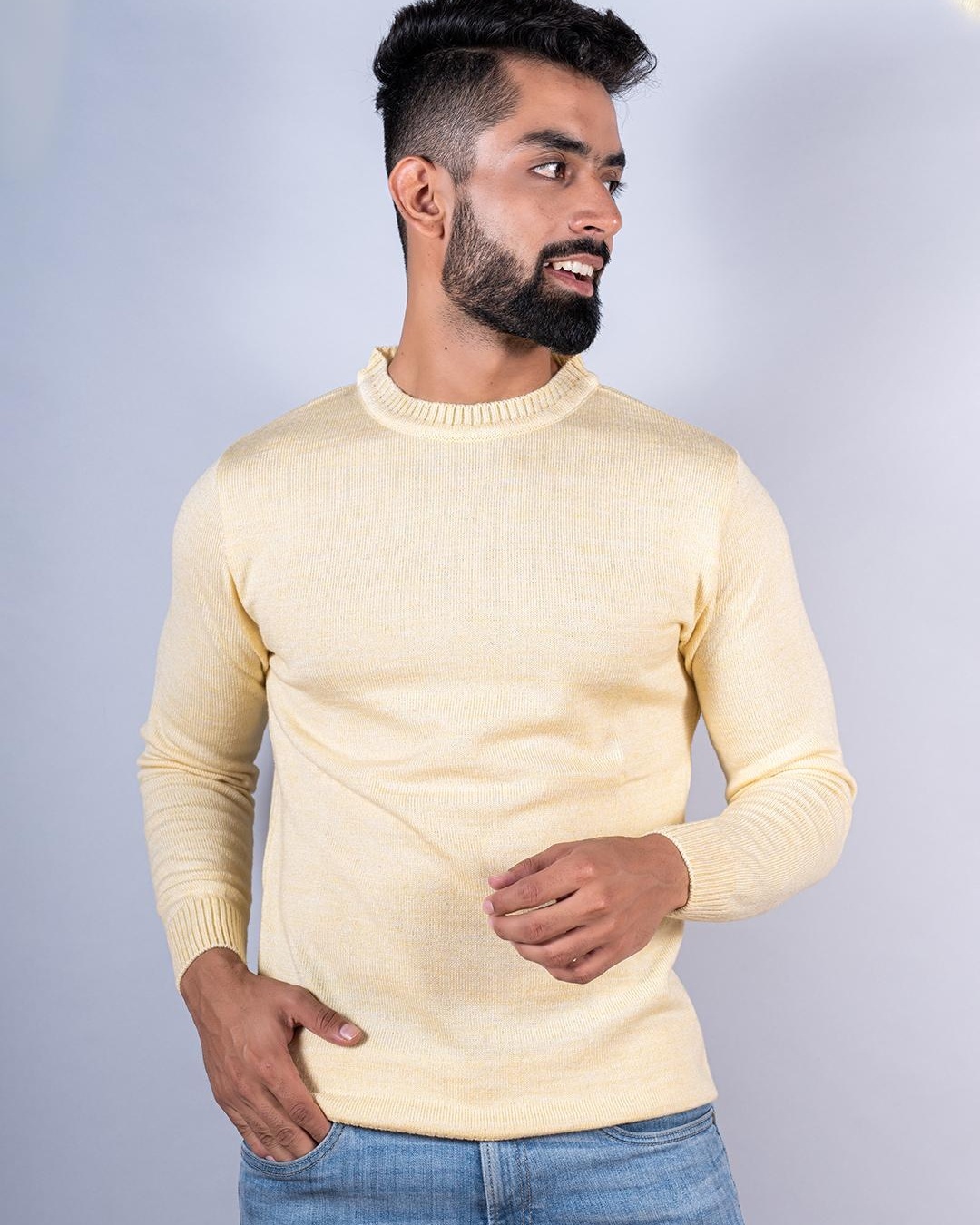 Buy Men's Yellow Relaxed Fit Crew Neck Sweater Online at Bewakoof
