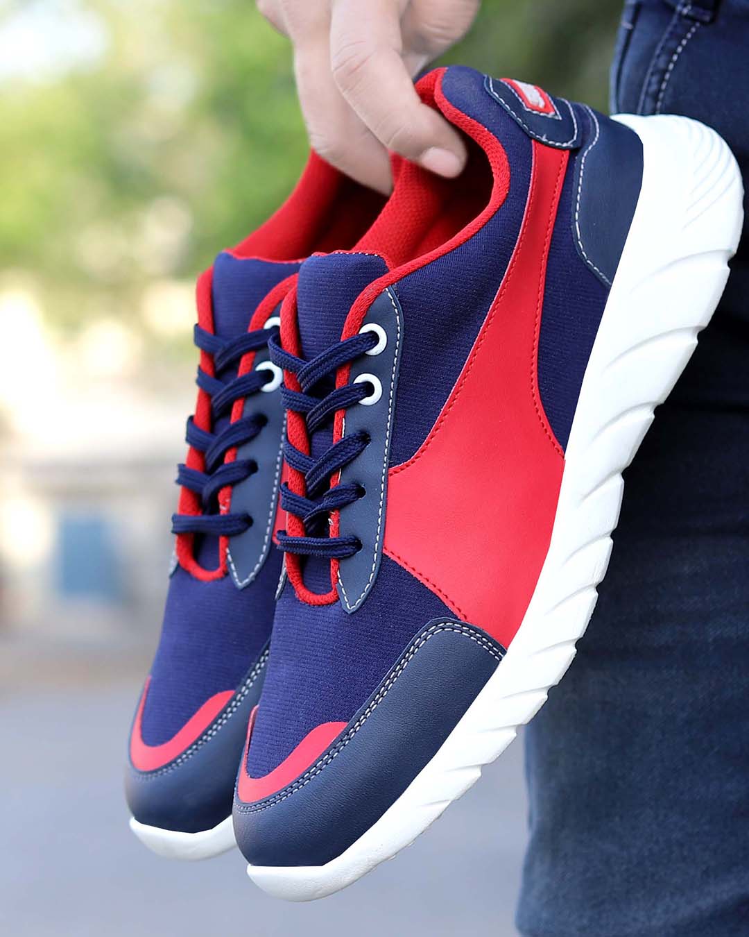 Buy Scettro Men's Blue Color Blocked Sneakers Online in India at Bewakoof