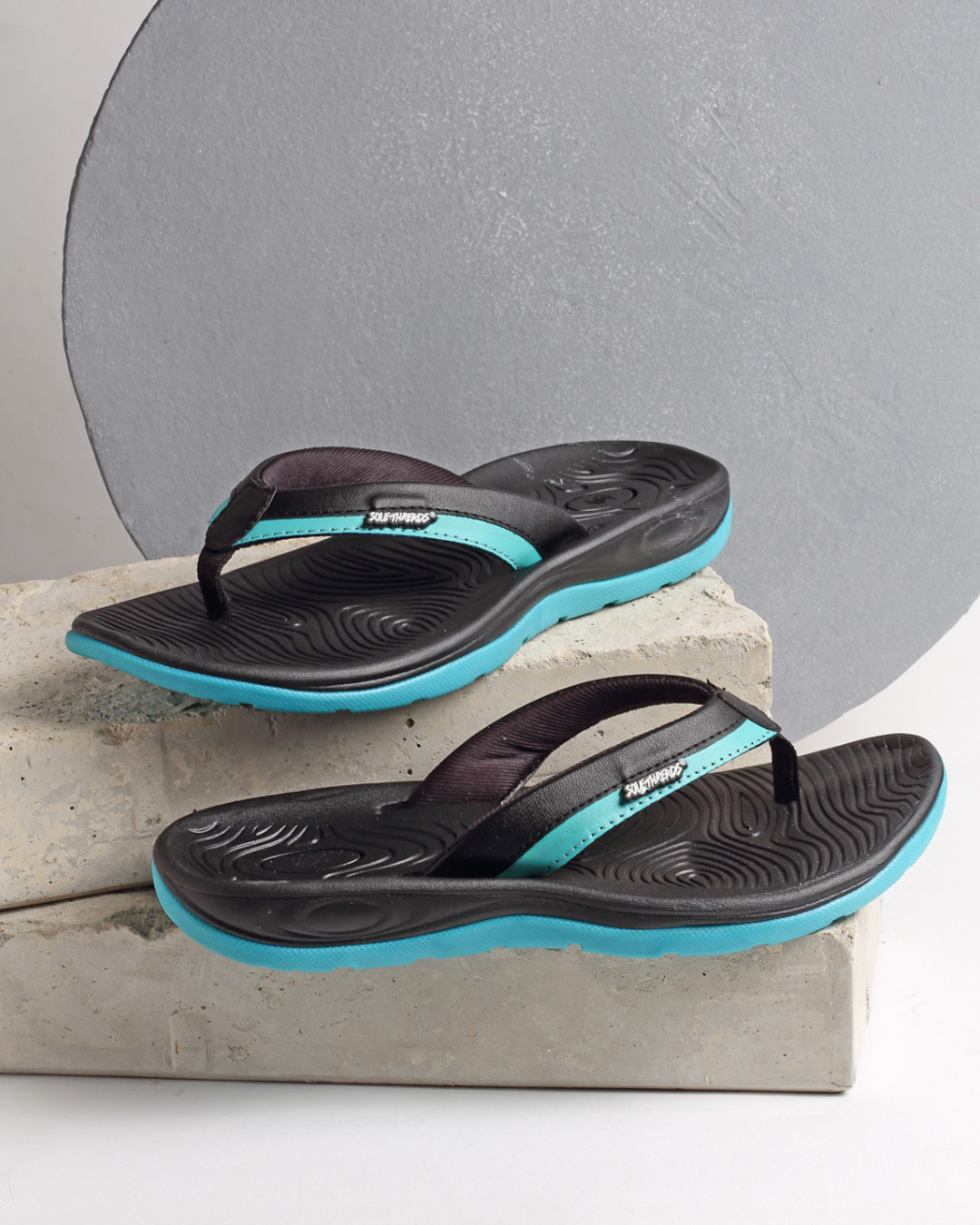 Buy Solethreads Women's Black and Blue Round Toe Flip Flop Online in ...