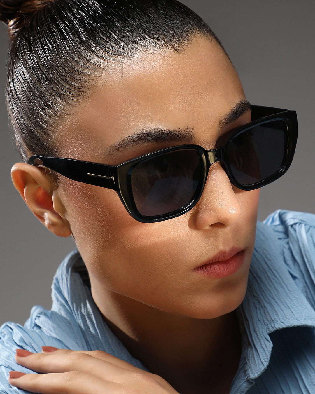 Buy Women's Black Rectangular Polarised Lens Sunglasses Online in India ...