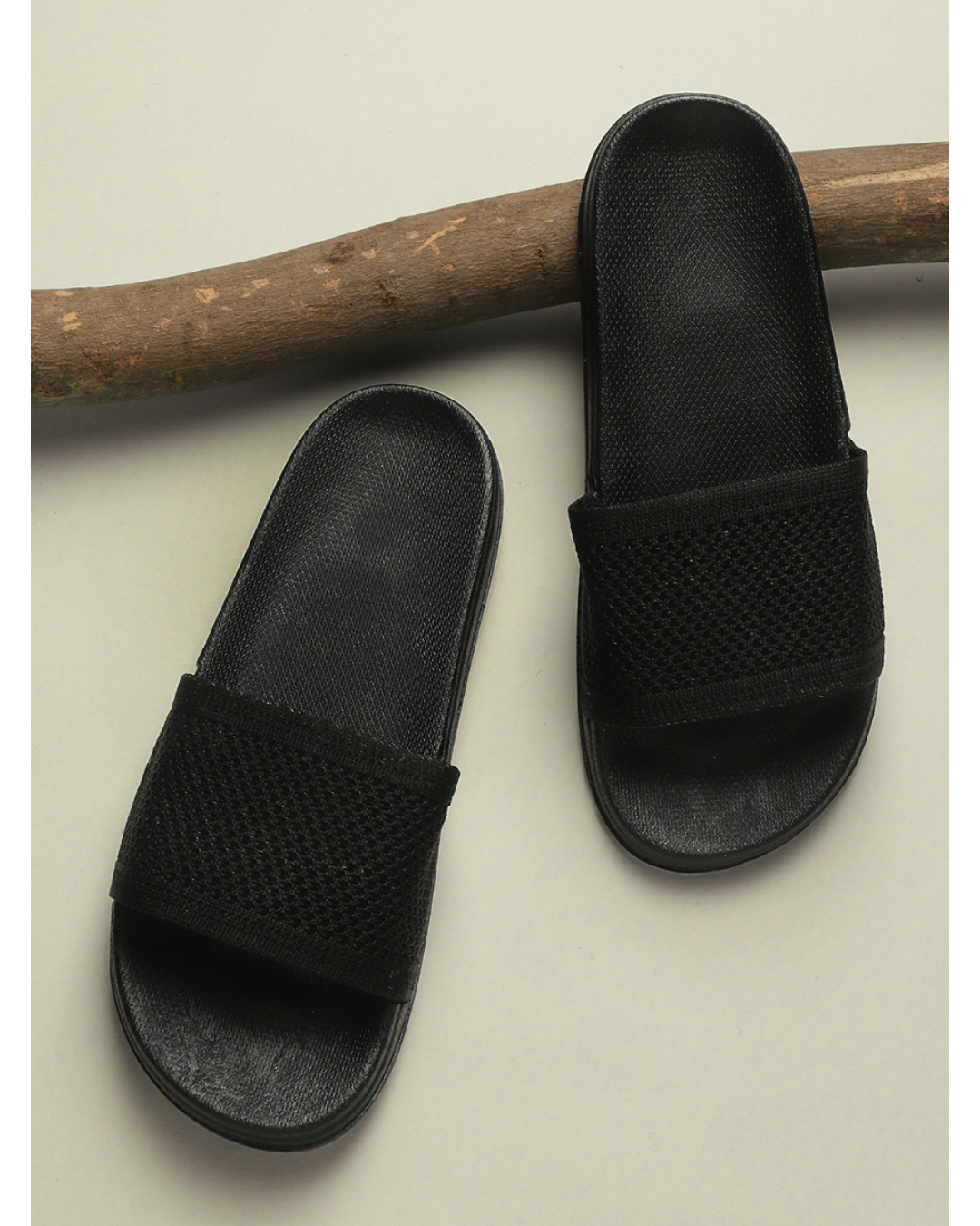 Buy Women's Black Sliders Online in India at Bewakoof