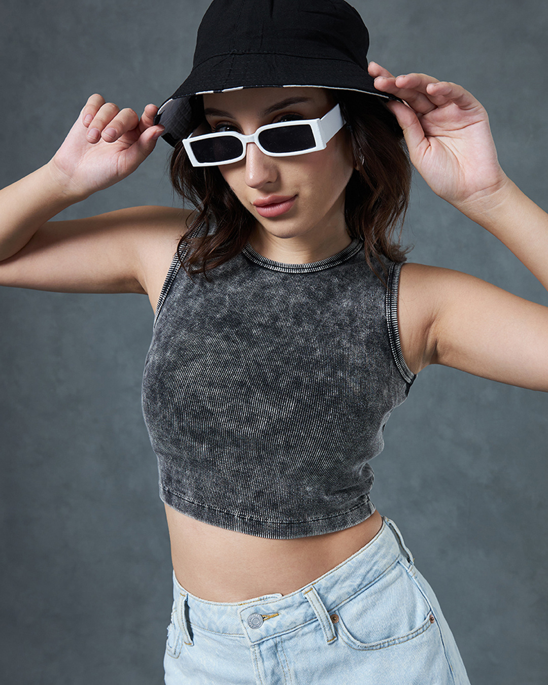 Buy Women's Black Slim Fit Short Top Online at Bewakoof