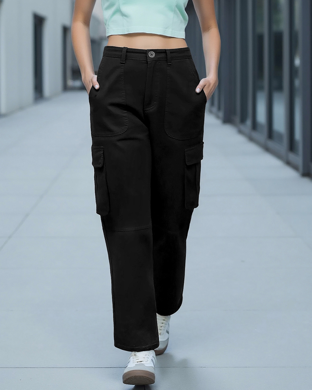Buy Women's Black Straight Cargo Pants Online at Bewakoof