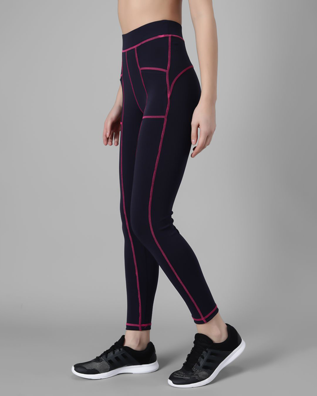 Buy Women's Black Thread Embroidered Skinny Fit Tights Online at Bewakoof