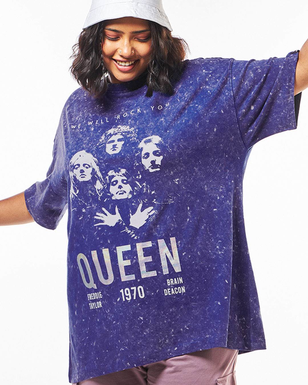 Buy Women's Blue Queen Graphic Printed Oversized Plus Size Acid WashT-shirt Online at Bewakoof