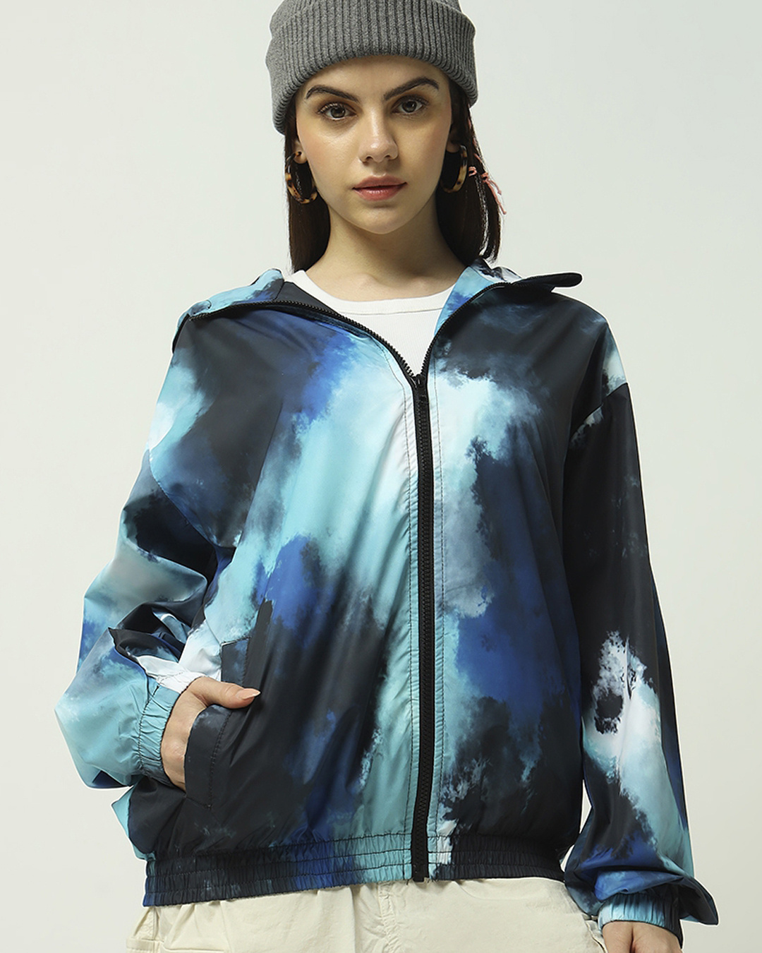 Buy Women's Blue Tie & Dye Oversized Windcheater Jacket Online at Bewakoof