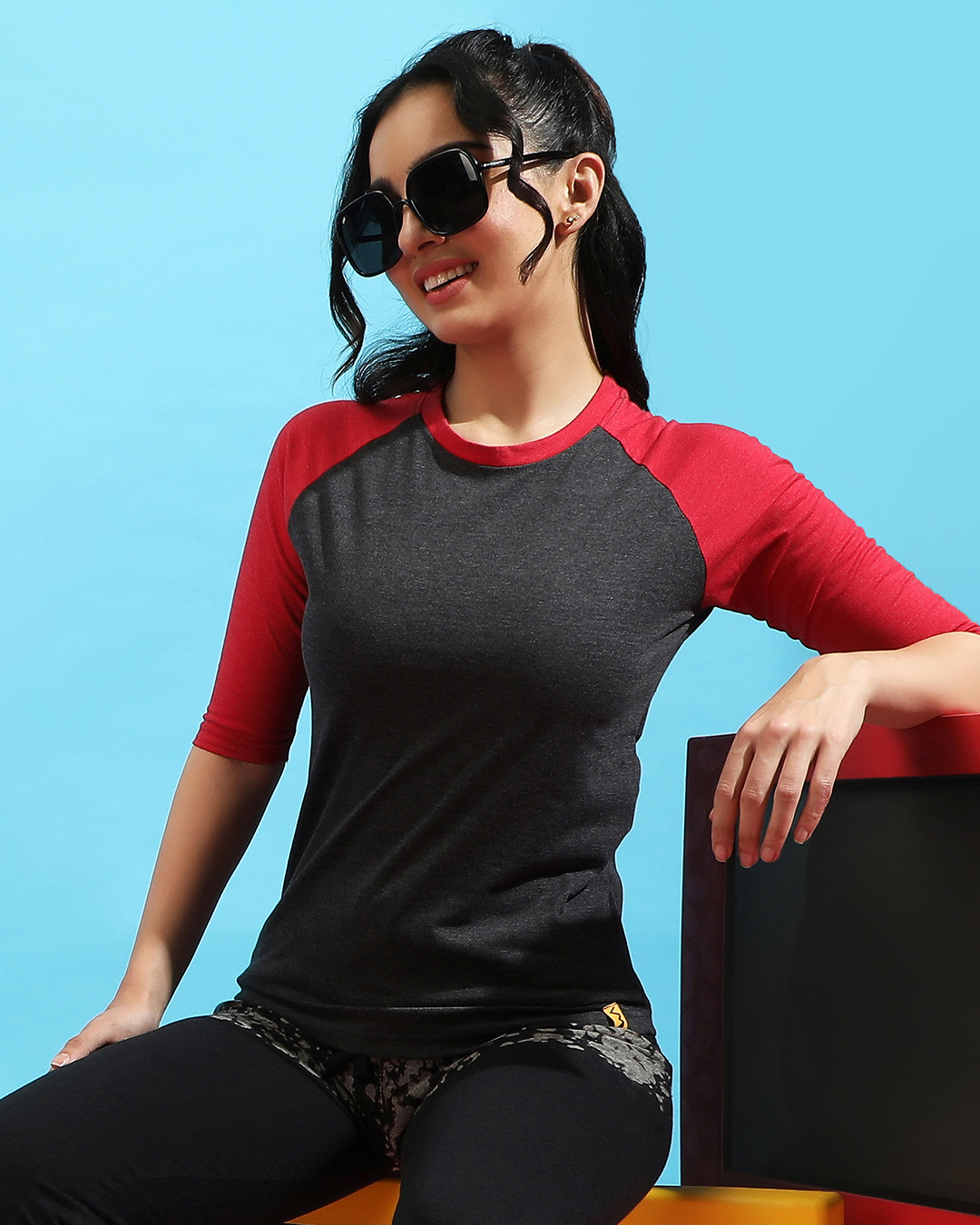 Buy Women's Charcoal Grey Color Block Short Top Online at Bewakoof