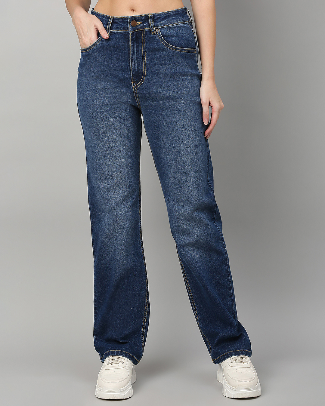 Buy Women's Dark Blue Washed Straight Fit Jeans Online at Bewakoof