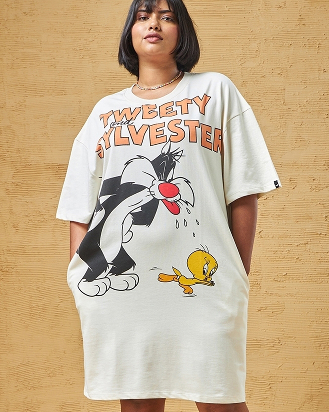 Buy Women's Gardenia Sylvester Graphic Printed Oversized Plus Size T-Shirt Dress Online at Bewakoof