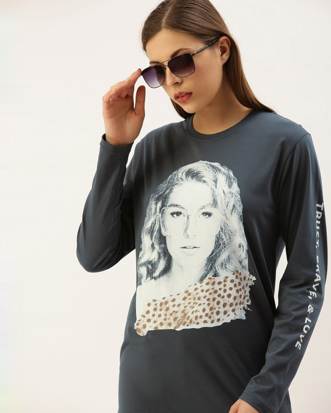 Buy Women's Grey Graphic Print T-shirt Online at Bewakoof