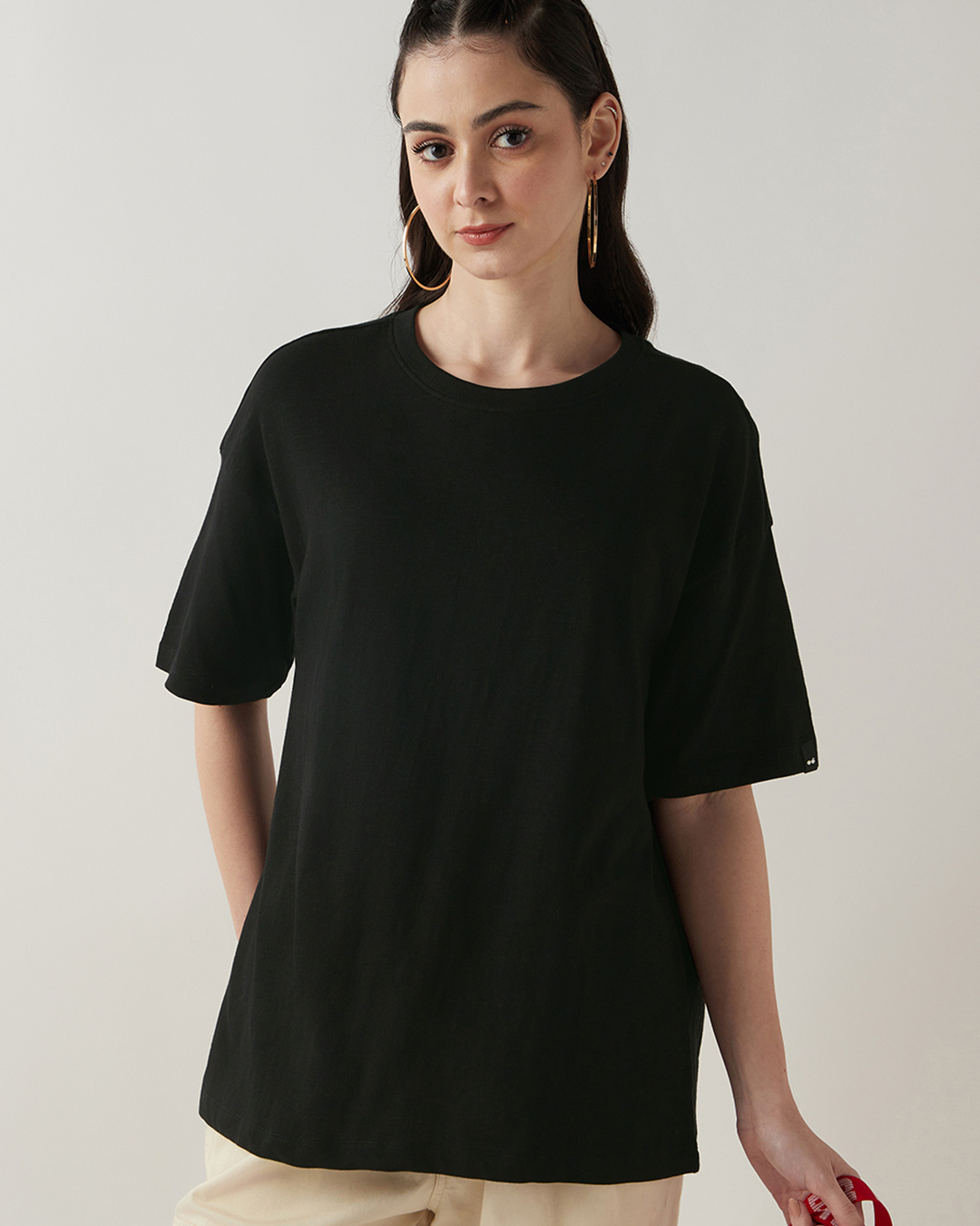 Buy Women's Jet Black Oversized T-shirt Online at Bewakoof