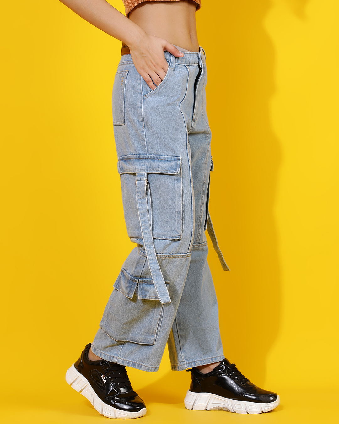 Buy Women's Light Blue Relaxed Fit Cargo Jeans Online at Bewakoof