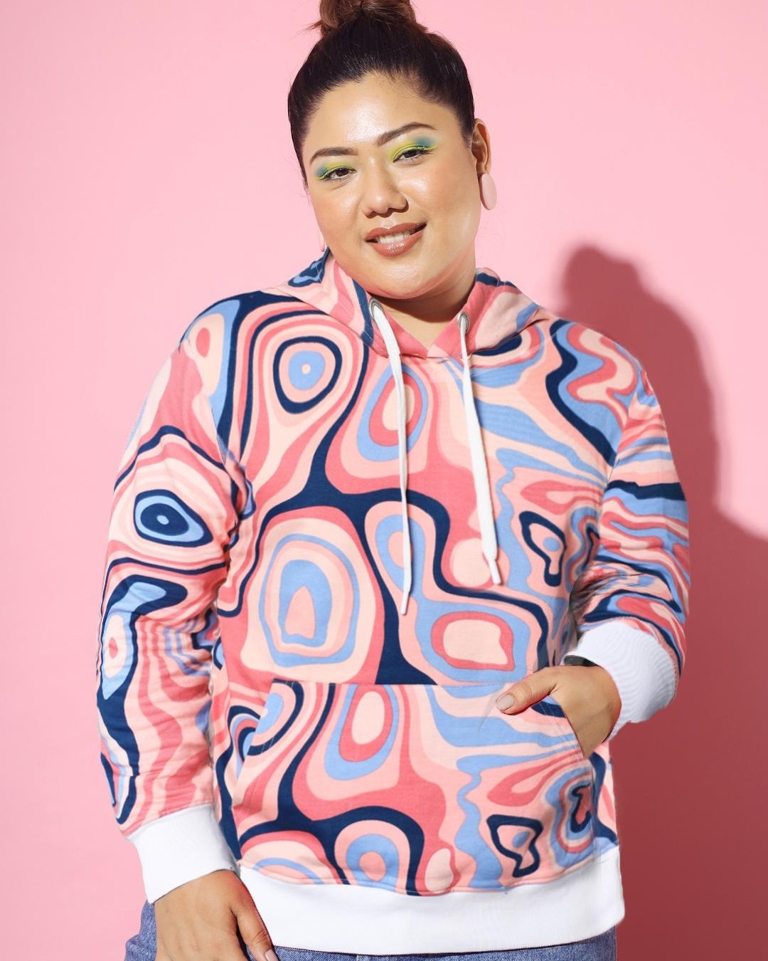 Buy Women's Multicolor Abstract Printed Plus Size Hoodie Online at Bewakoof