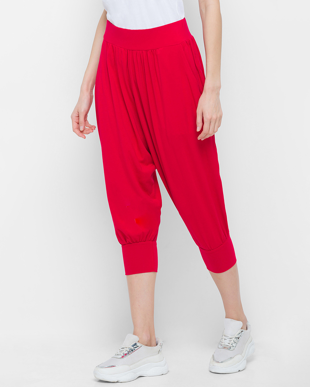 Buy Women's Red Capris Online at Bewakoof