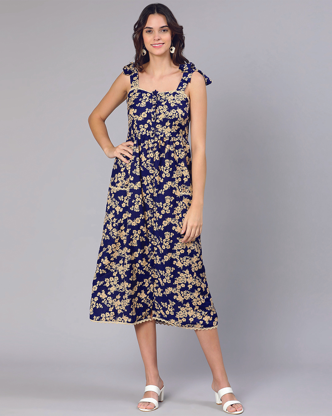 Buy Women's Solaced Blue All Over Floral Printed Dress Online at Bewakoof