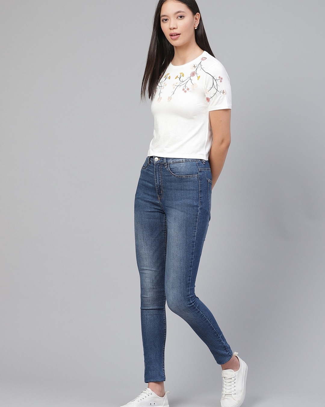 Buy Women's White Floral Embroidered Top Online at Bewakoof