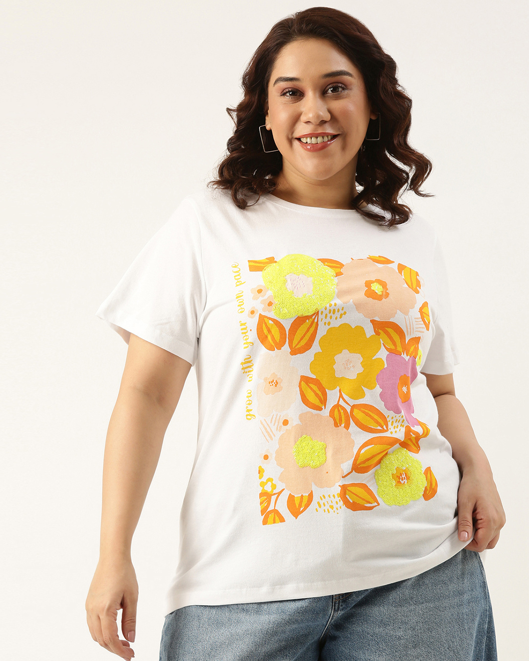 Buy Women's White Floral Printed Plus Size T-shirt Online at Bewakoof