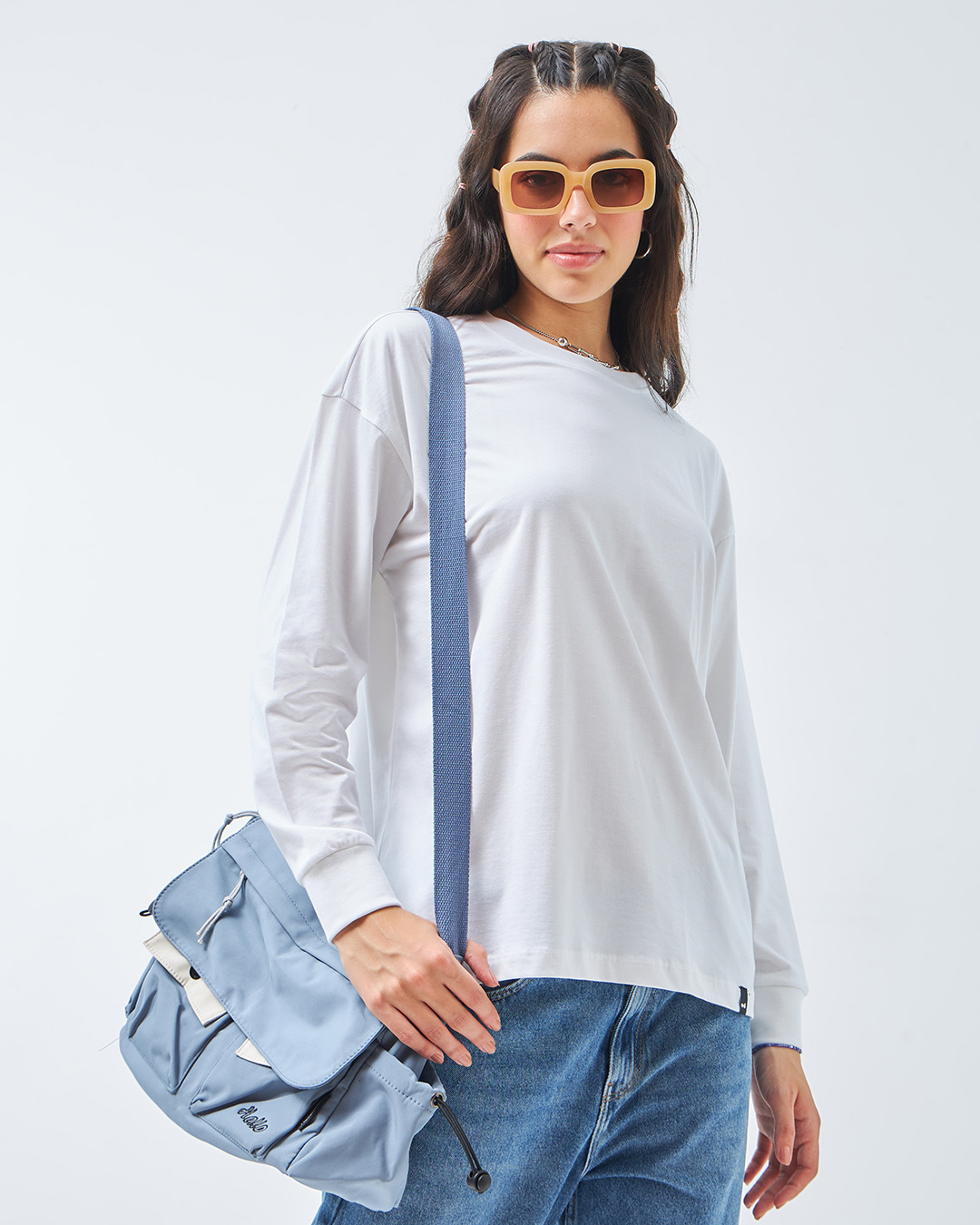Buy Women's White Oversized T-shirt Online at Bewakoof