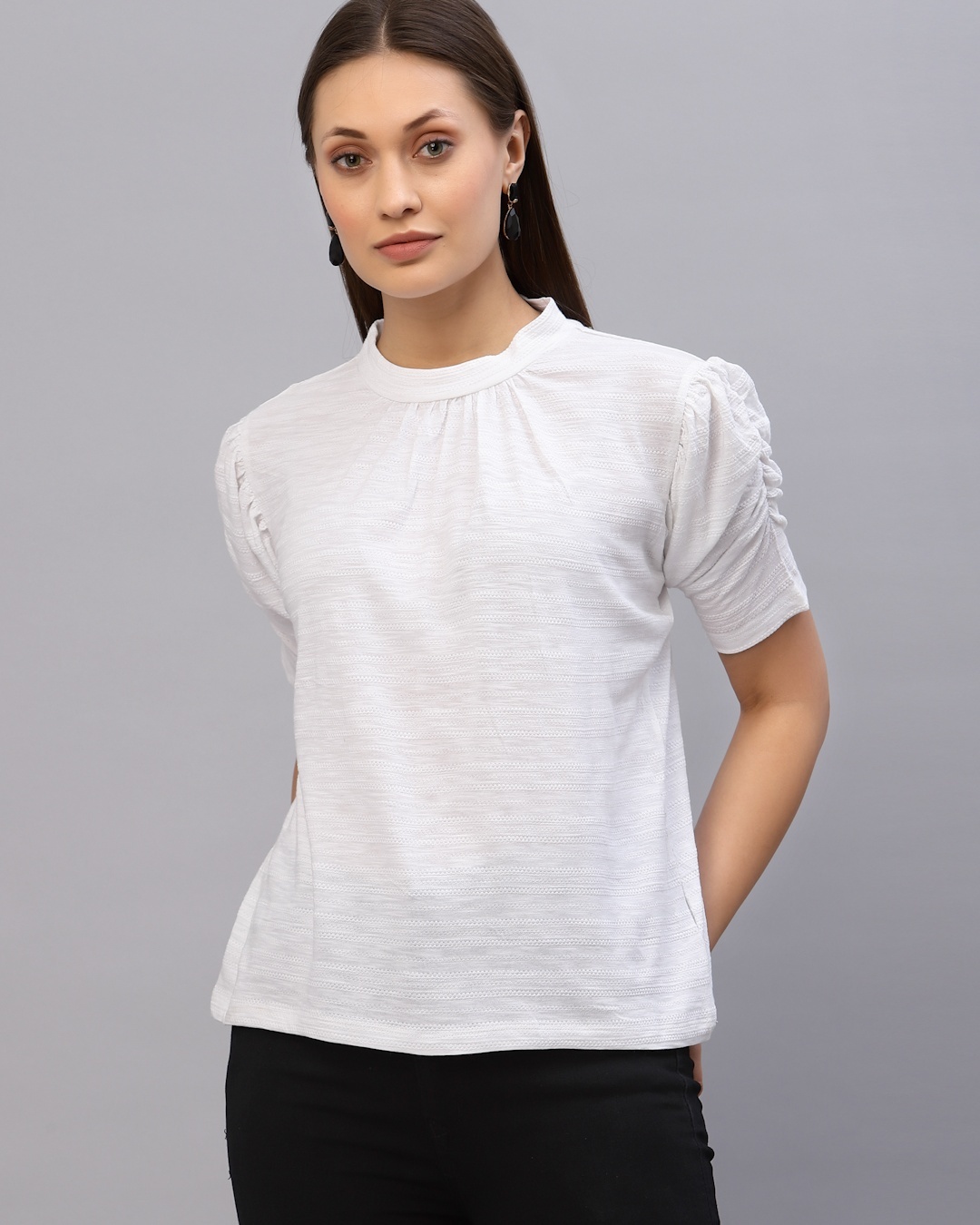 Buy Women's White Slim Fit Top Online at Bewakoof