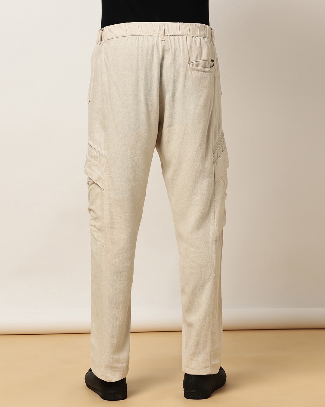 Buy Men's Beige Cargo Pants Online at Bewakoof