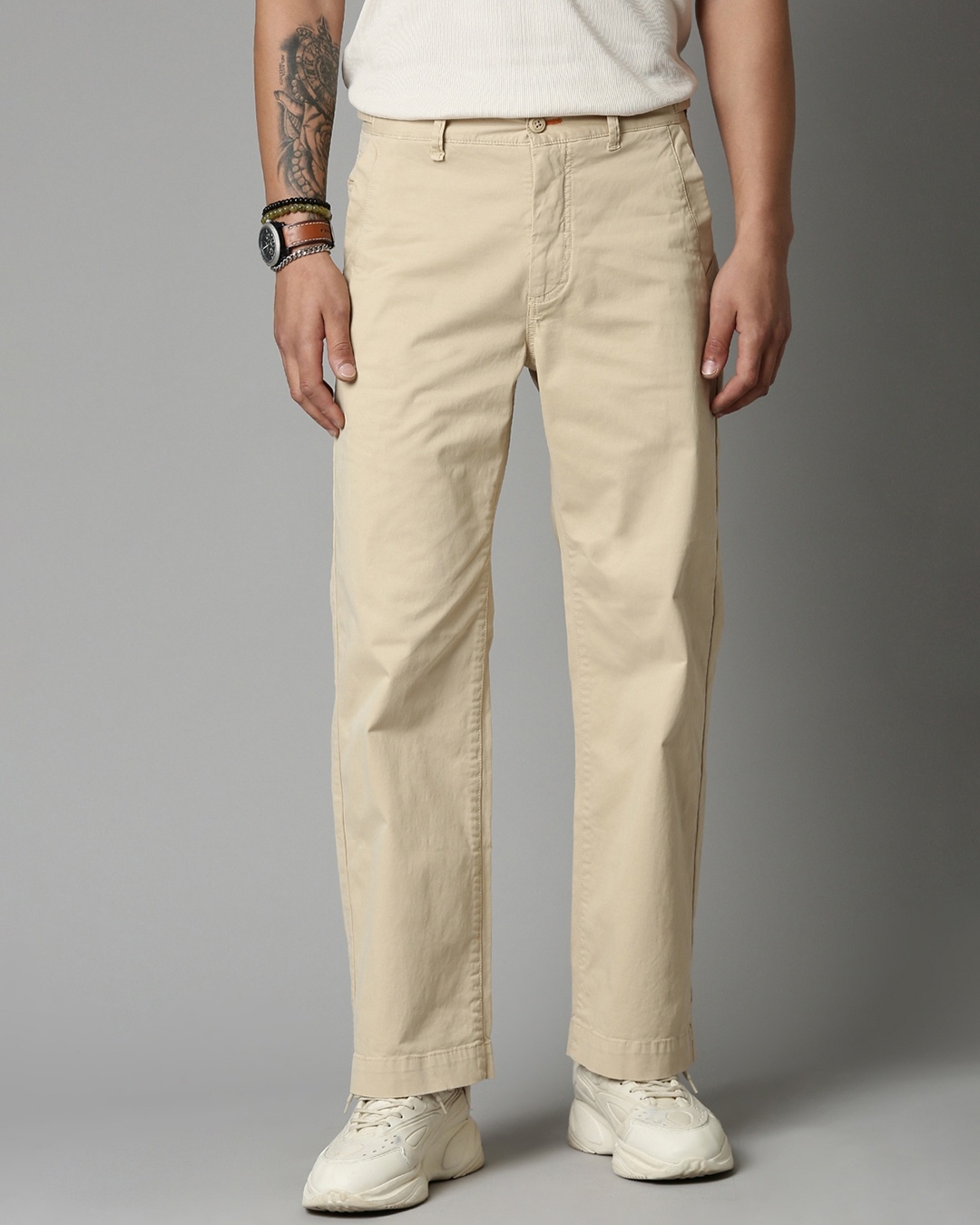 Buy Men s Beige Straight Fit Trousers Online At Bewakoof