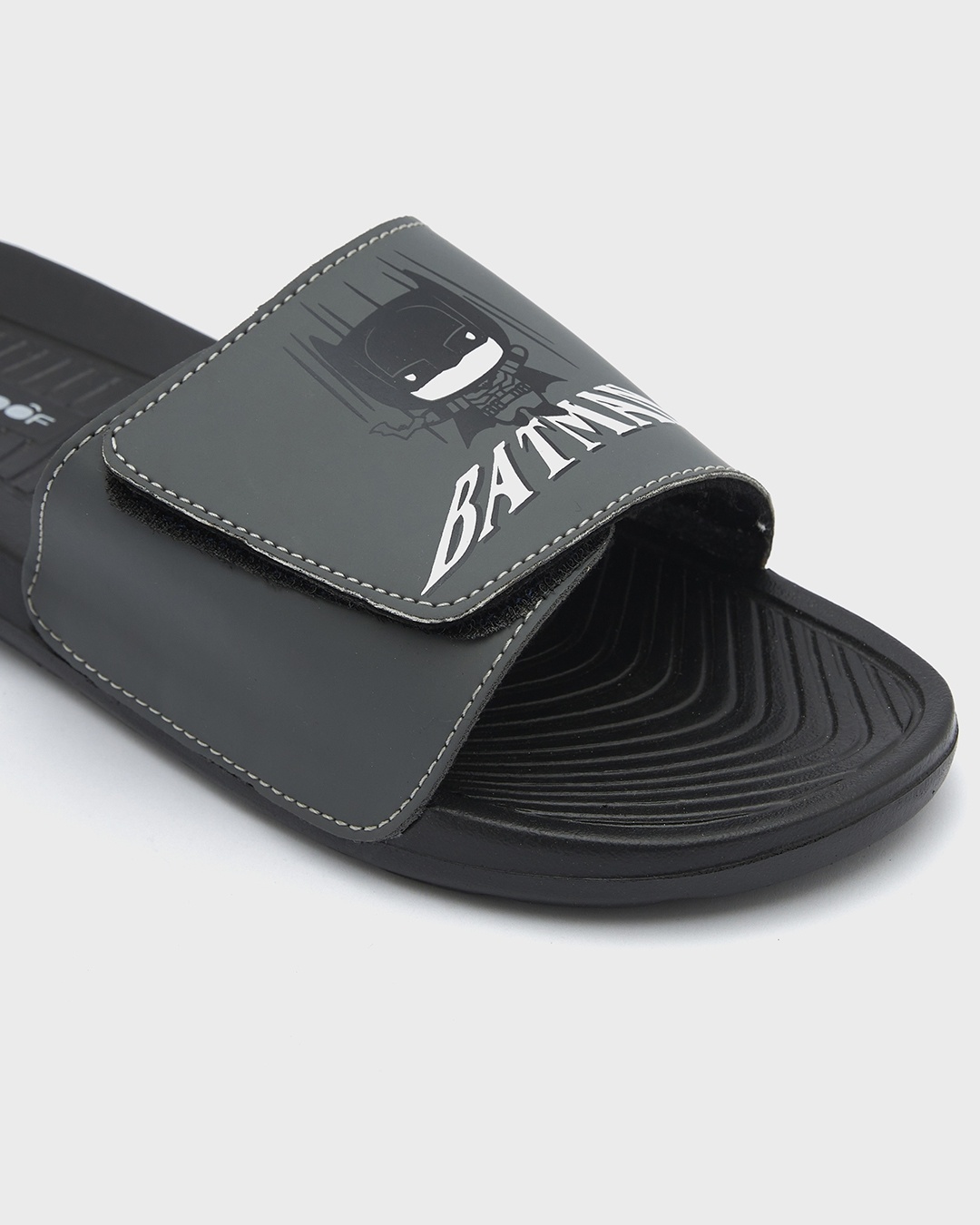 Buy Men's Black Batman Chibi Printed Sliders Online in India at Bewakoof